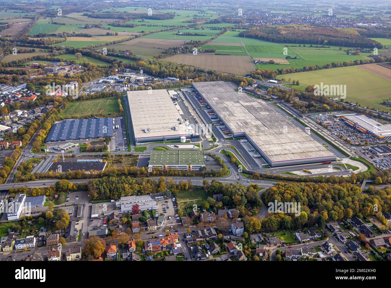 Henry everling strasse industrial park hi-res stock photography and ...