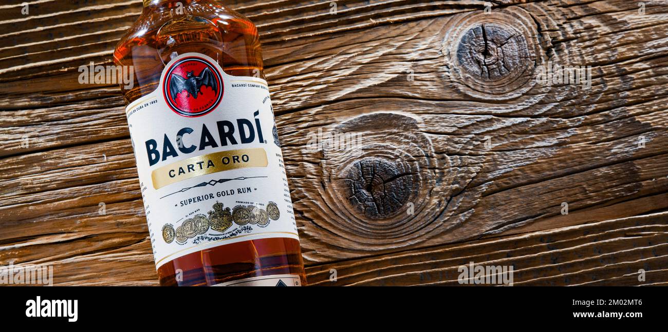 Carta logo hi-res stock photography and images - Alamy