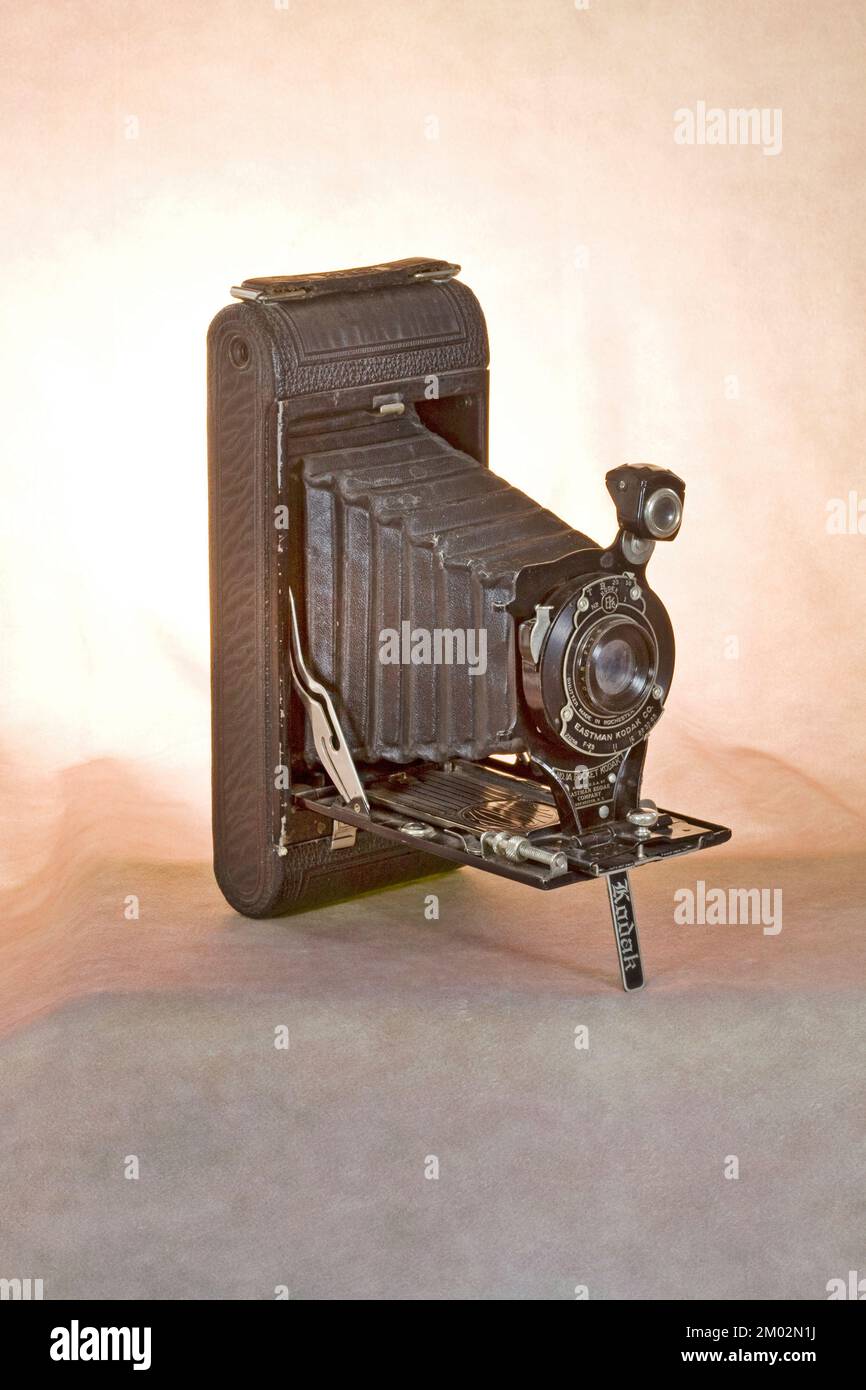 1920s old photos of people hi-res stock photography and images - Alamy