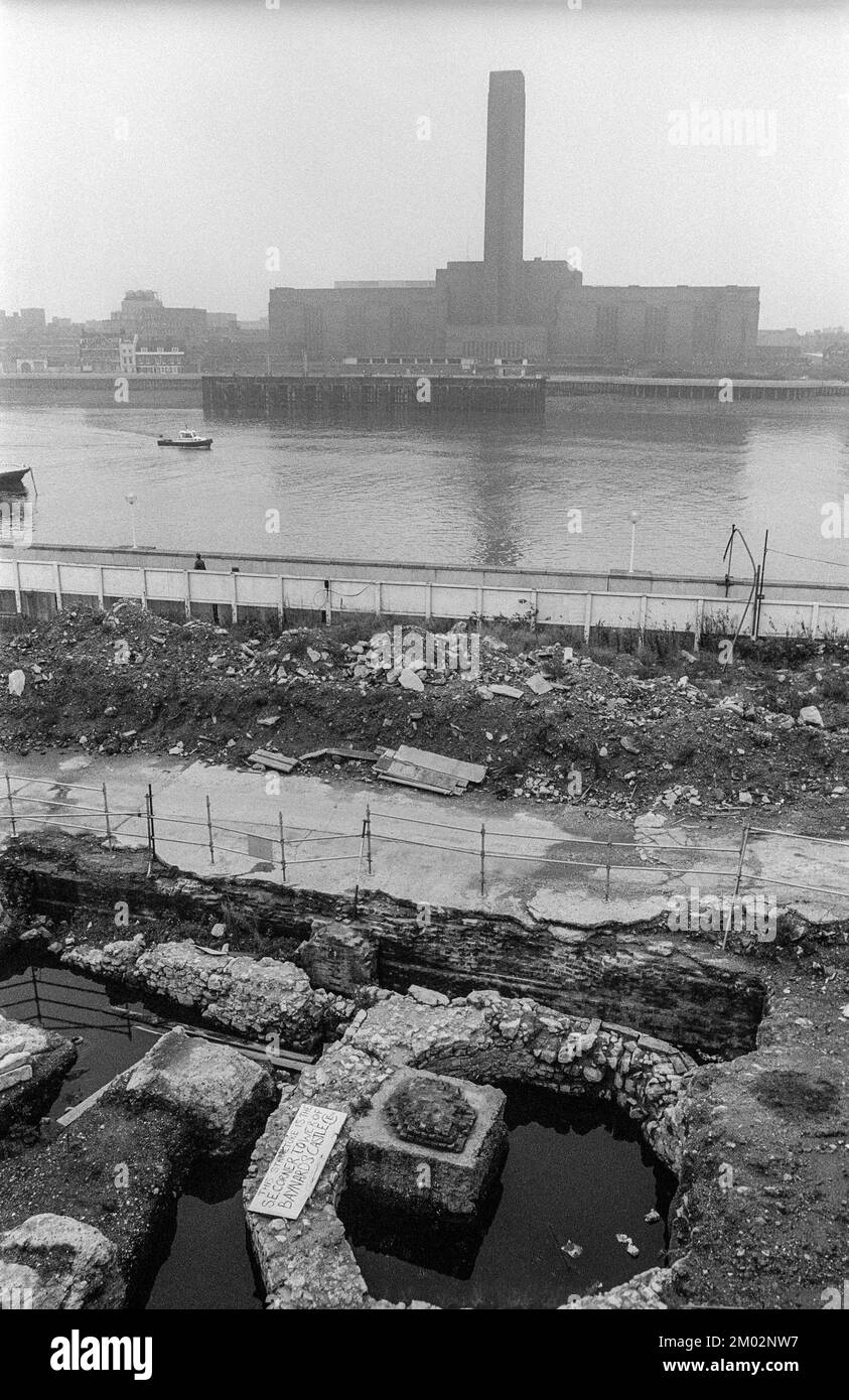 Baynards castle hi-res stock photography and images - Alamy