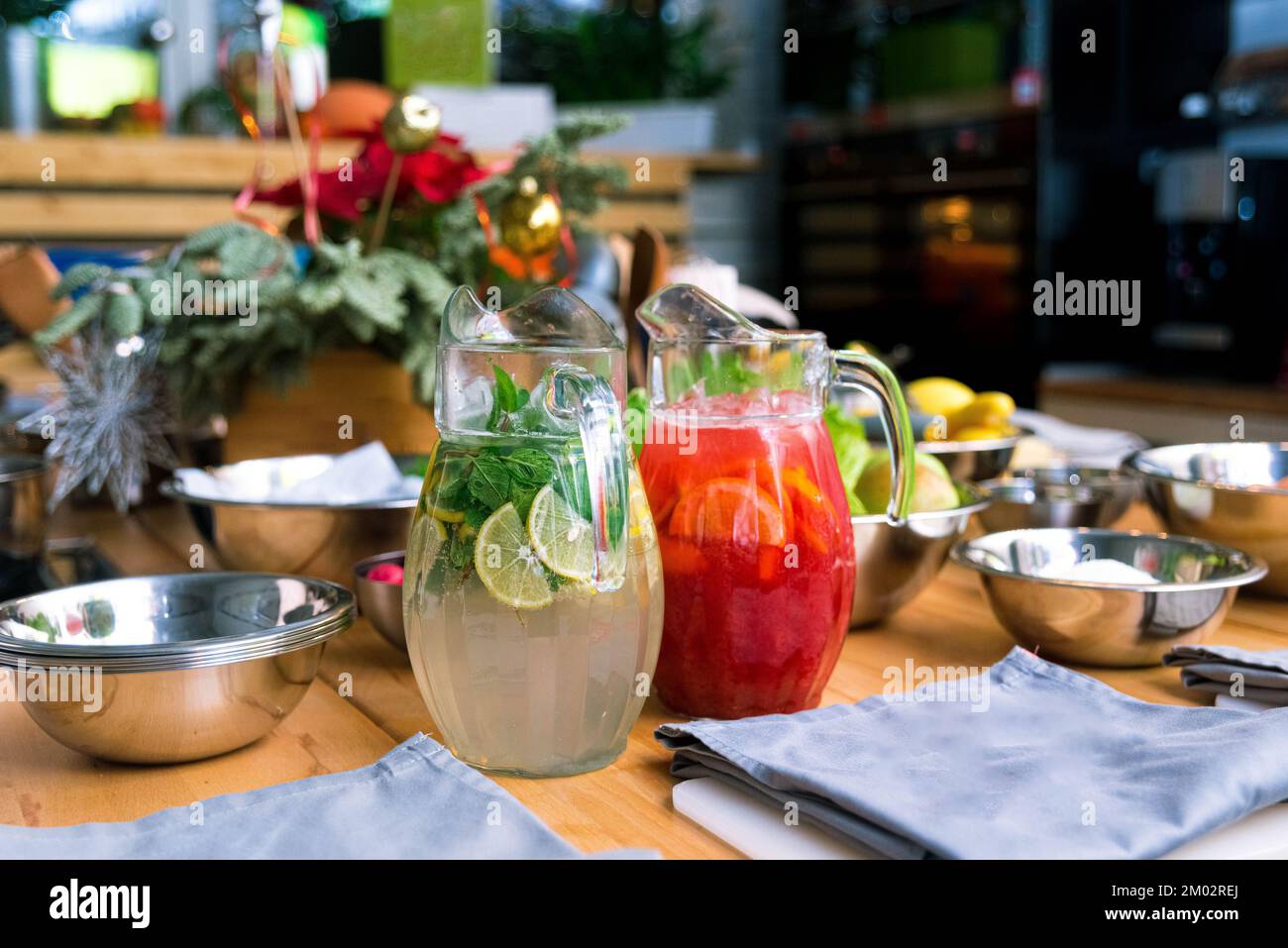 Cold drinks in large glass hi-res stock photography and images - Alamy