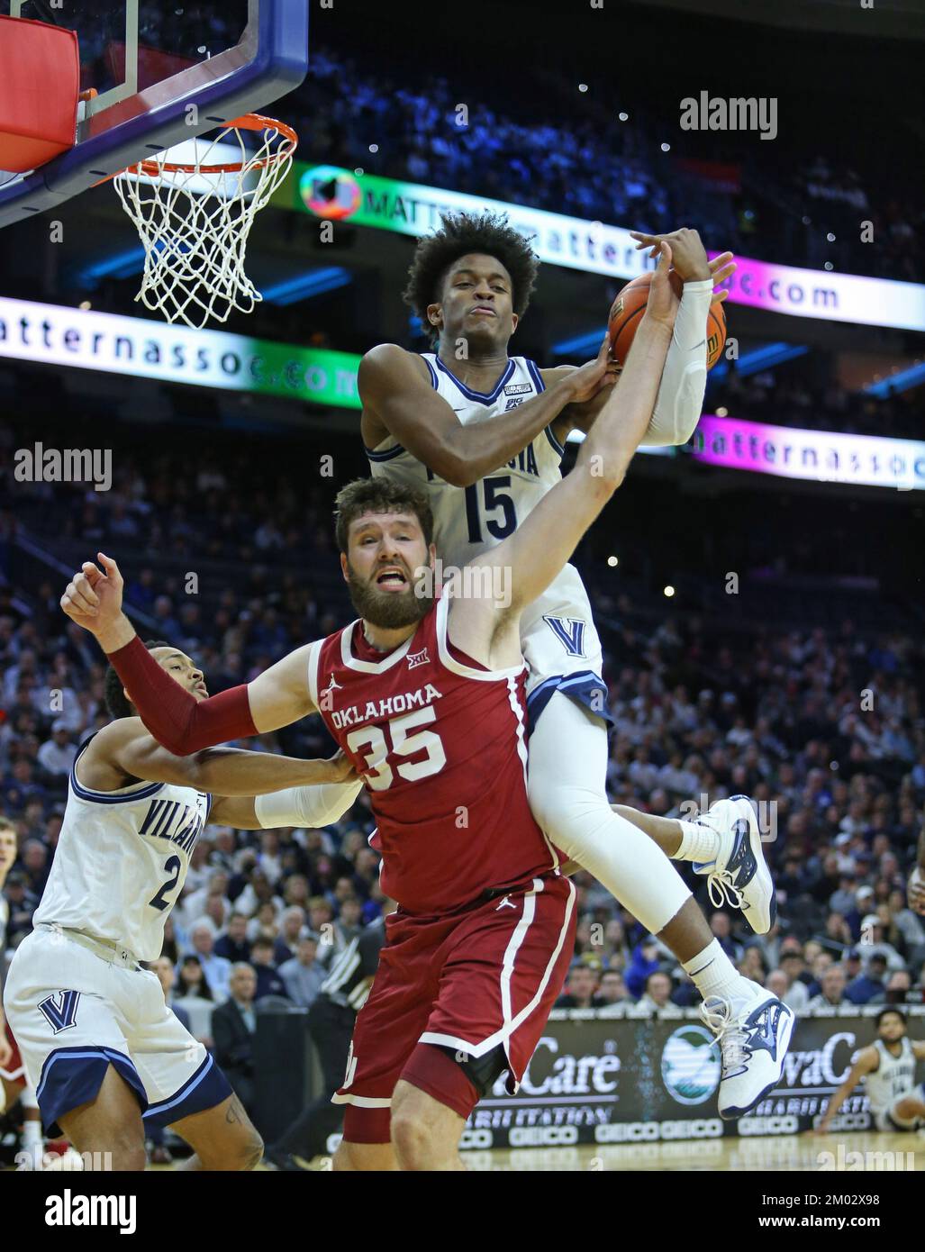 Philadelphia, Pennsylvania, USA. 03rd Dec, 2022. Oklahoma Sooners ...