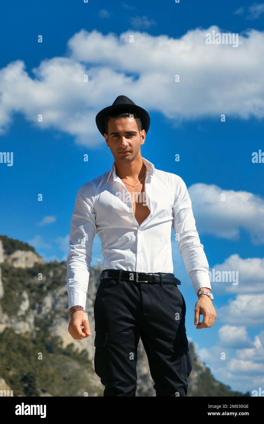 Handsome man in white shirt hi-res stock photography and images - Alamy