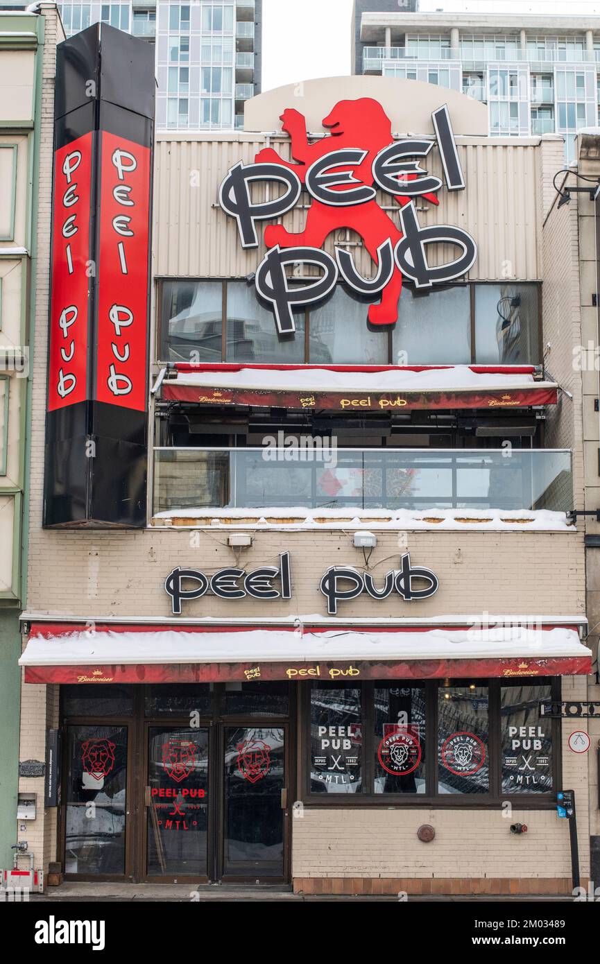 Peel Pub in downtown Montreal, Quebec, Canada Stock Photo - Alamy