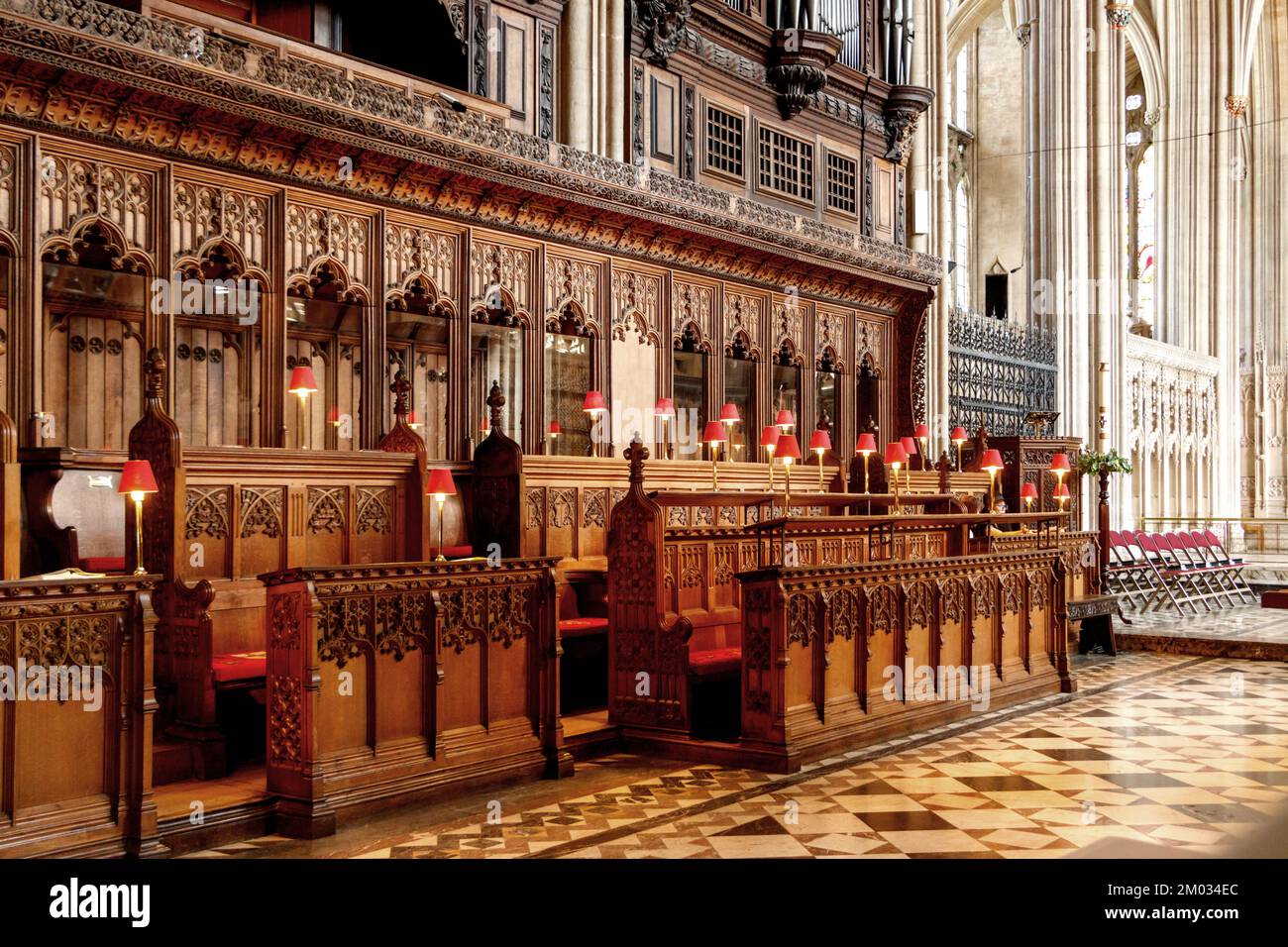 Bristol cathedral choir hi-res stock photography and images - Alamy