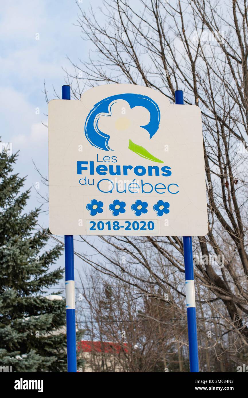 Fleurons hi-res stock photography and images - Alamy