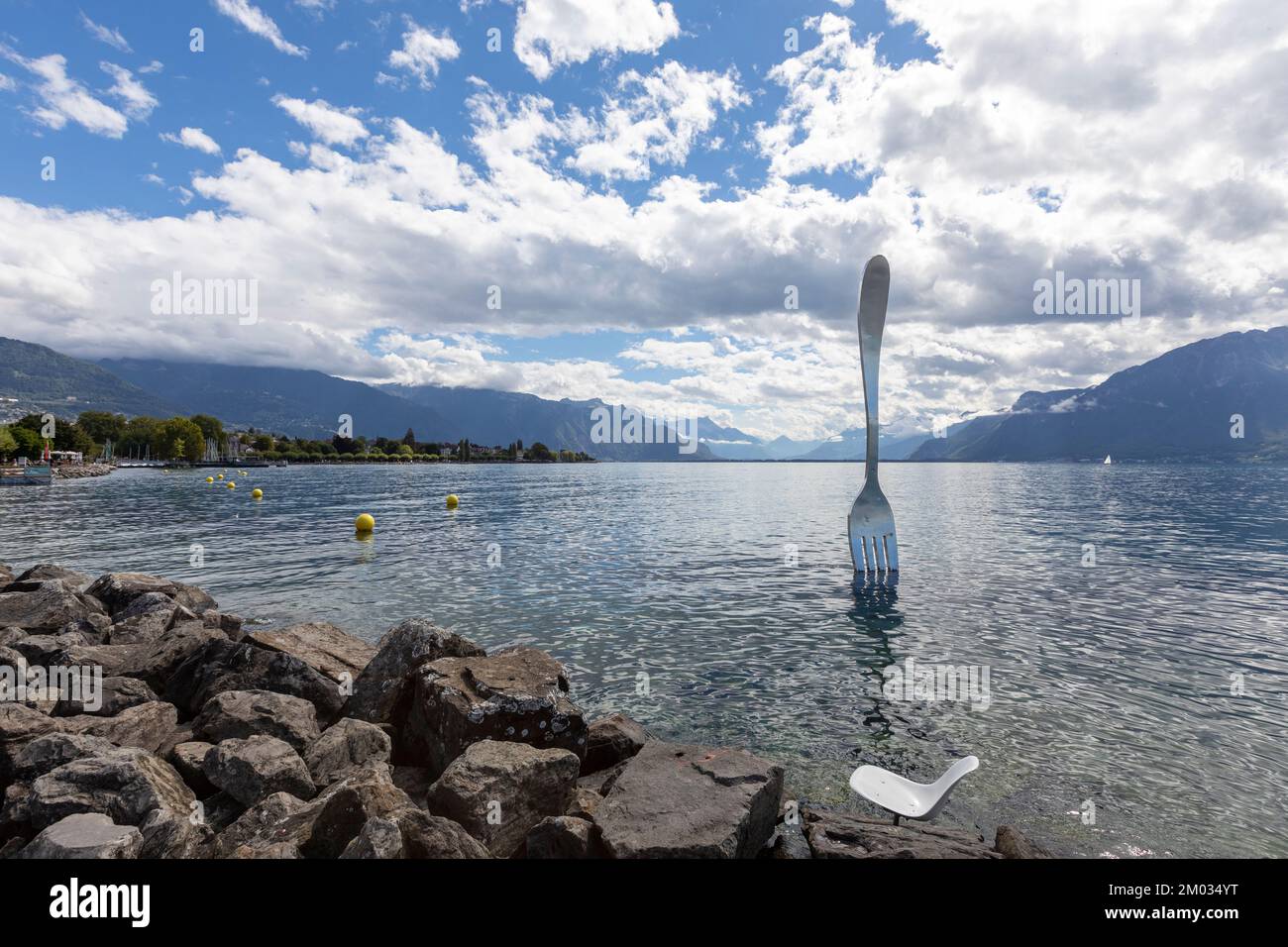 A fork stuck into Lake Geneva marks the Food Museum in Vevey ...