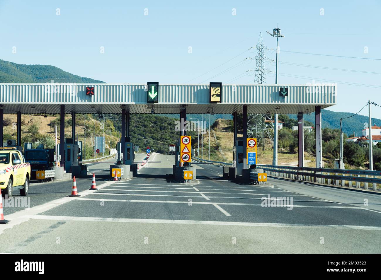 Toll gate sign hi-res stock photography and images - Alamy