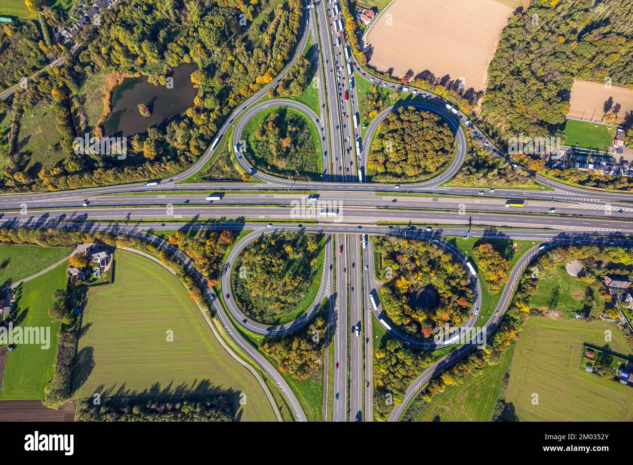 Luftbild, Autobahnkreuz Moers, Autobahn A40 und Autobahn A57, Moers ...