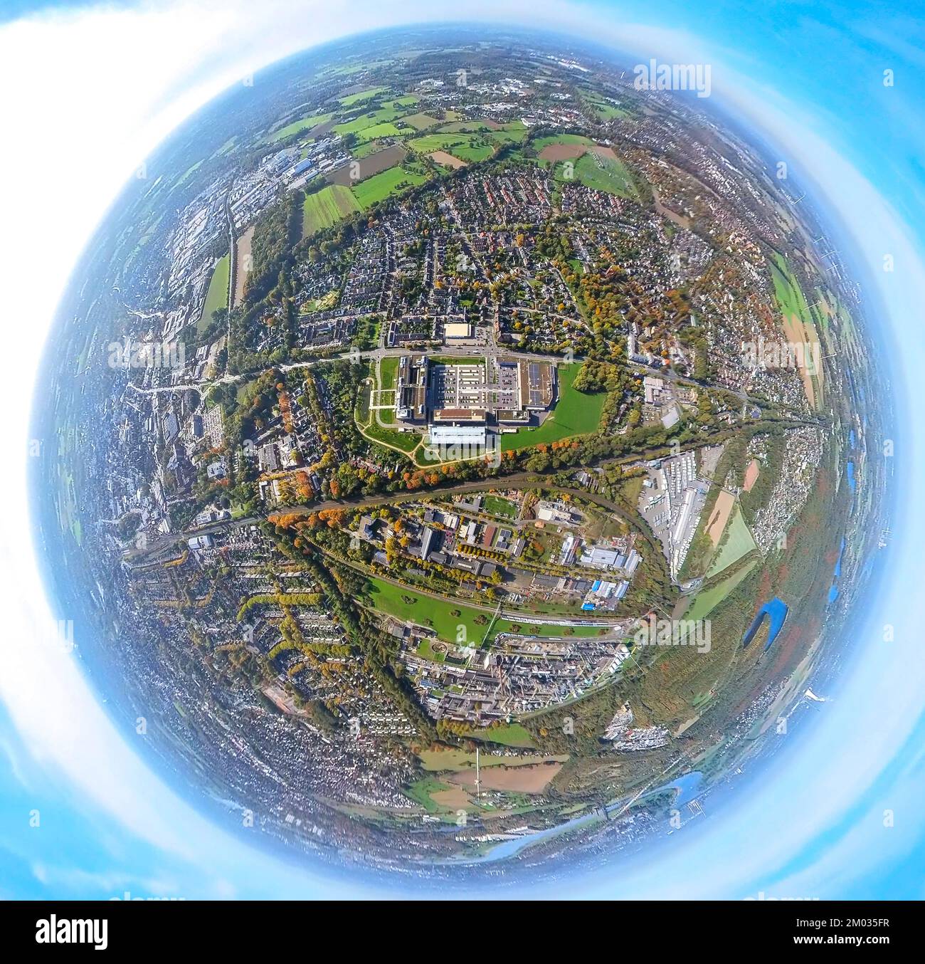 Edeka rhein ruhr headquarters new building hi-res stock photography and ...