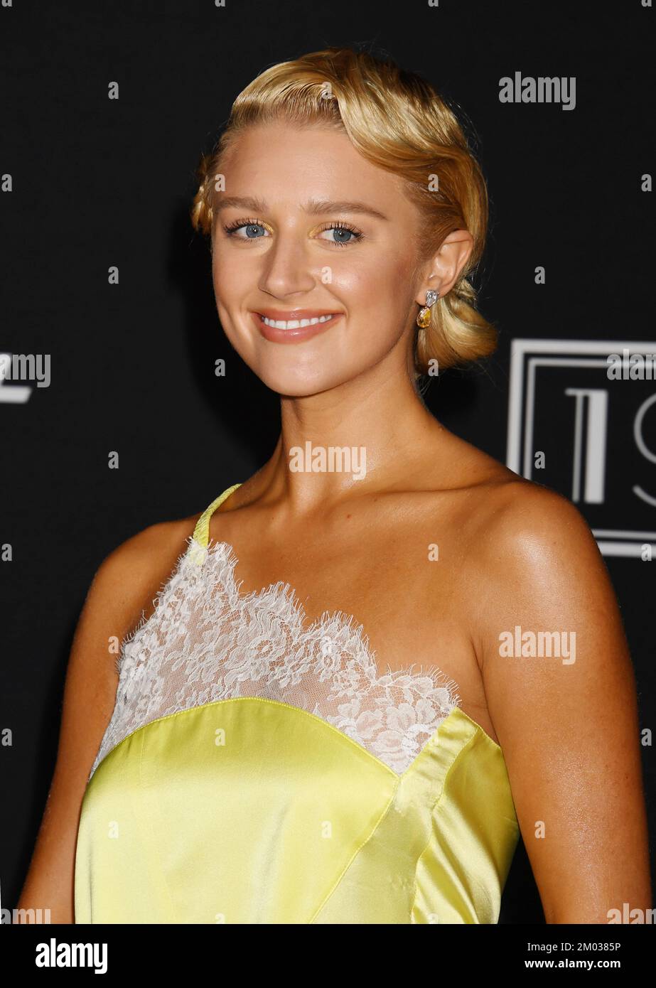 LOS ANGELES, CALIFORNIA - DECEMBER 02: Julia Schlaepfer attends the Los ...