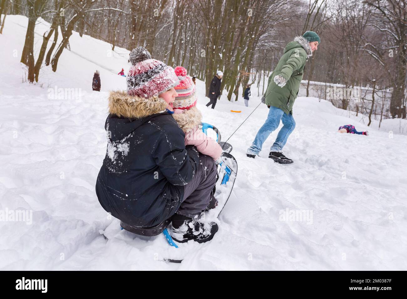 Winter fun play cute child hi-res stock photography and images - Alamy