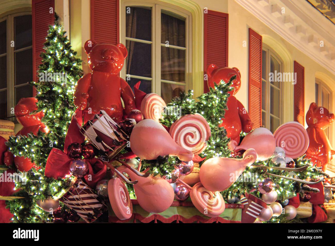 Vilnius, Lithuania - November 27, 2022: Christmas in Vilnius. Beautiful decorated pastry and ...