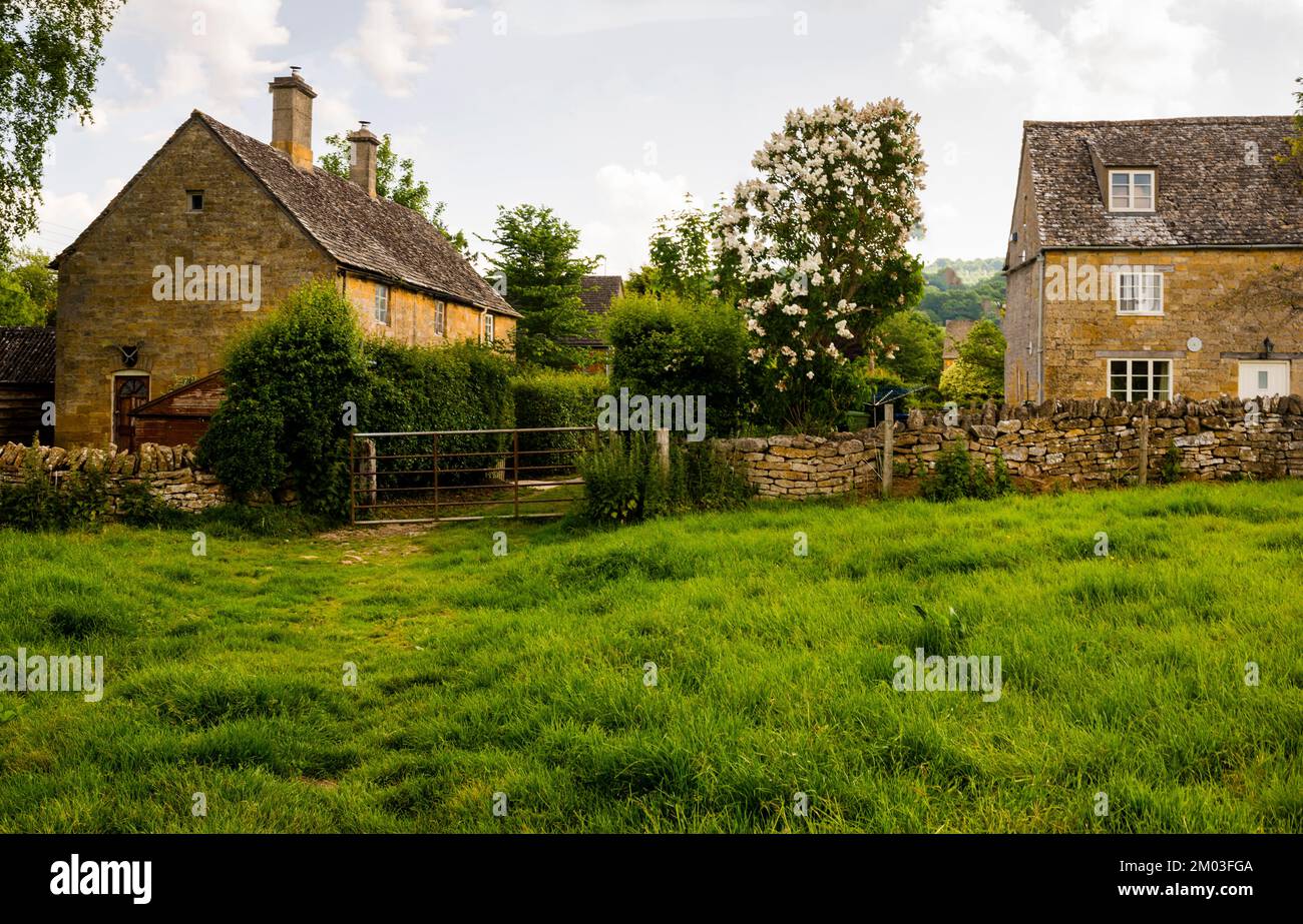 Cotswold farm with English slate roof, Cotswold District, Stanton ...