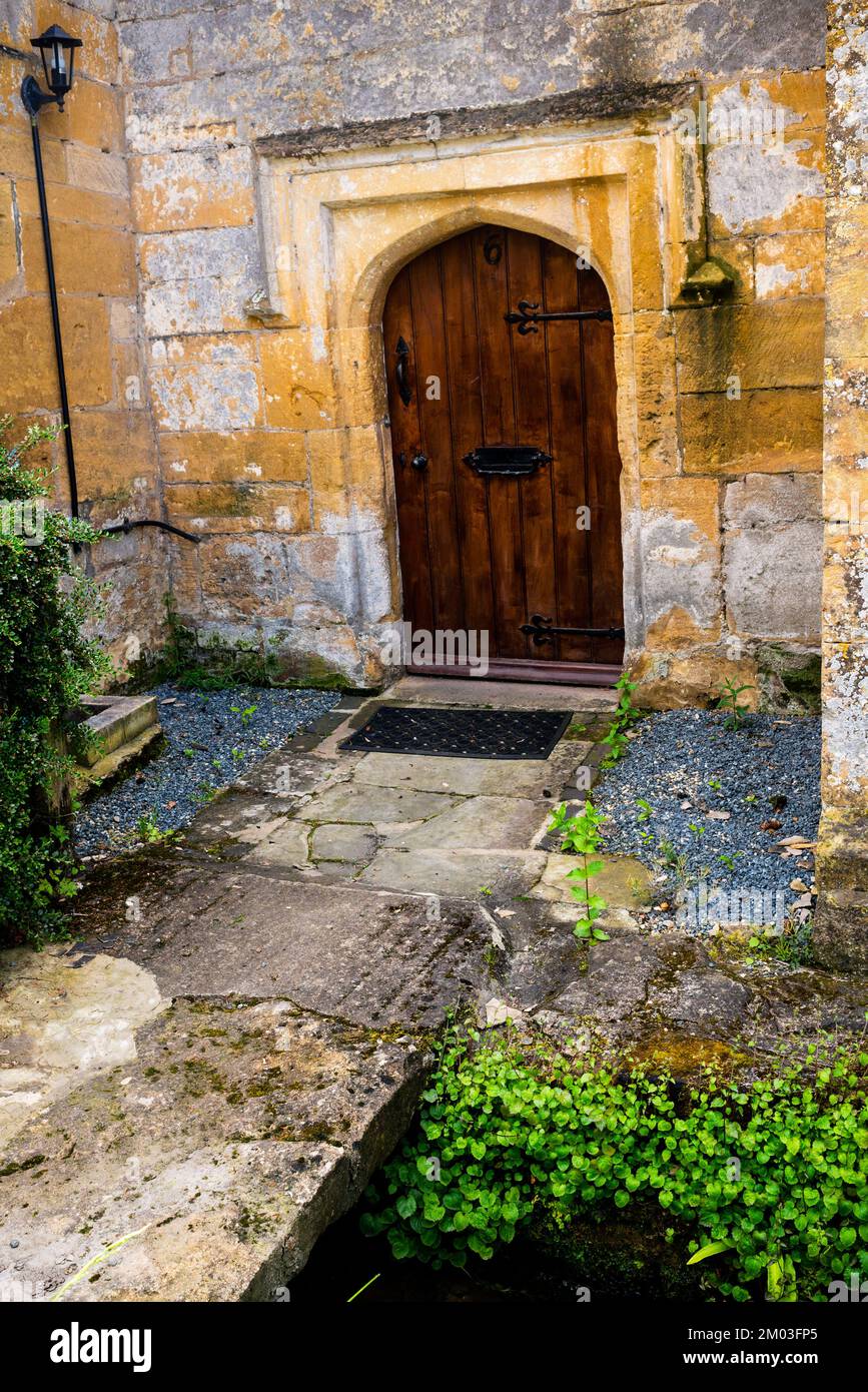 Cotswolds way stanway hi-res stock photography and images - Alamy