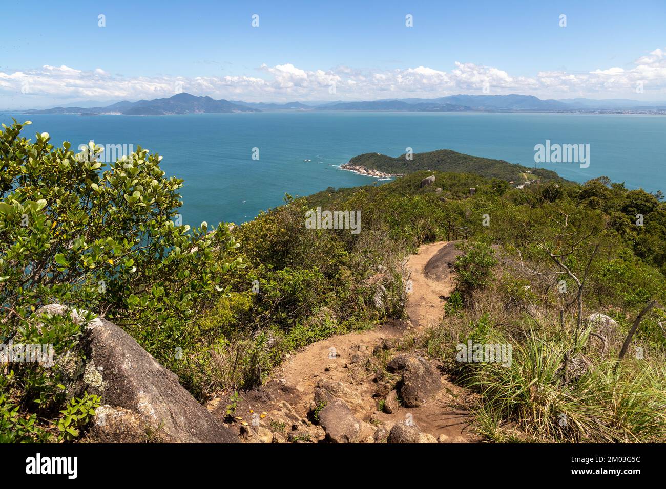 Canto mountain hi-res stock photography and images - Alamy