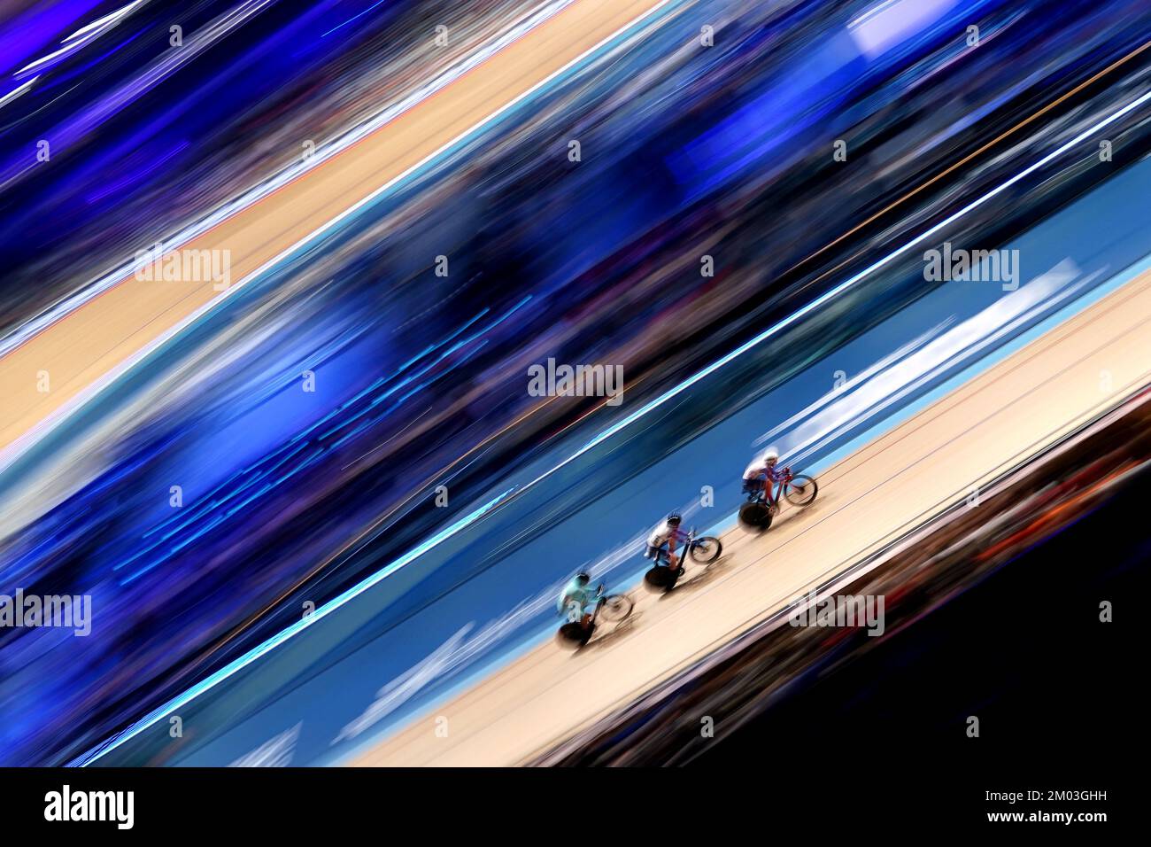 l-r; Jennifer Valente, Katie Archibald and Sophie Tegan Lewis during ...