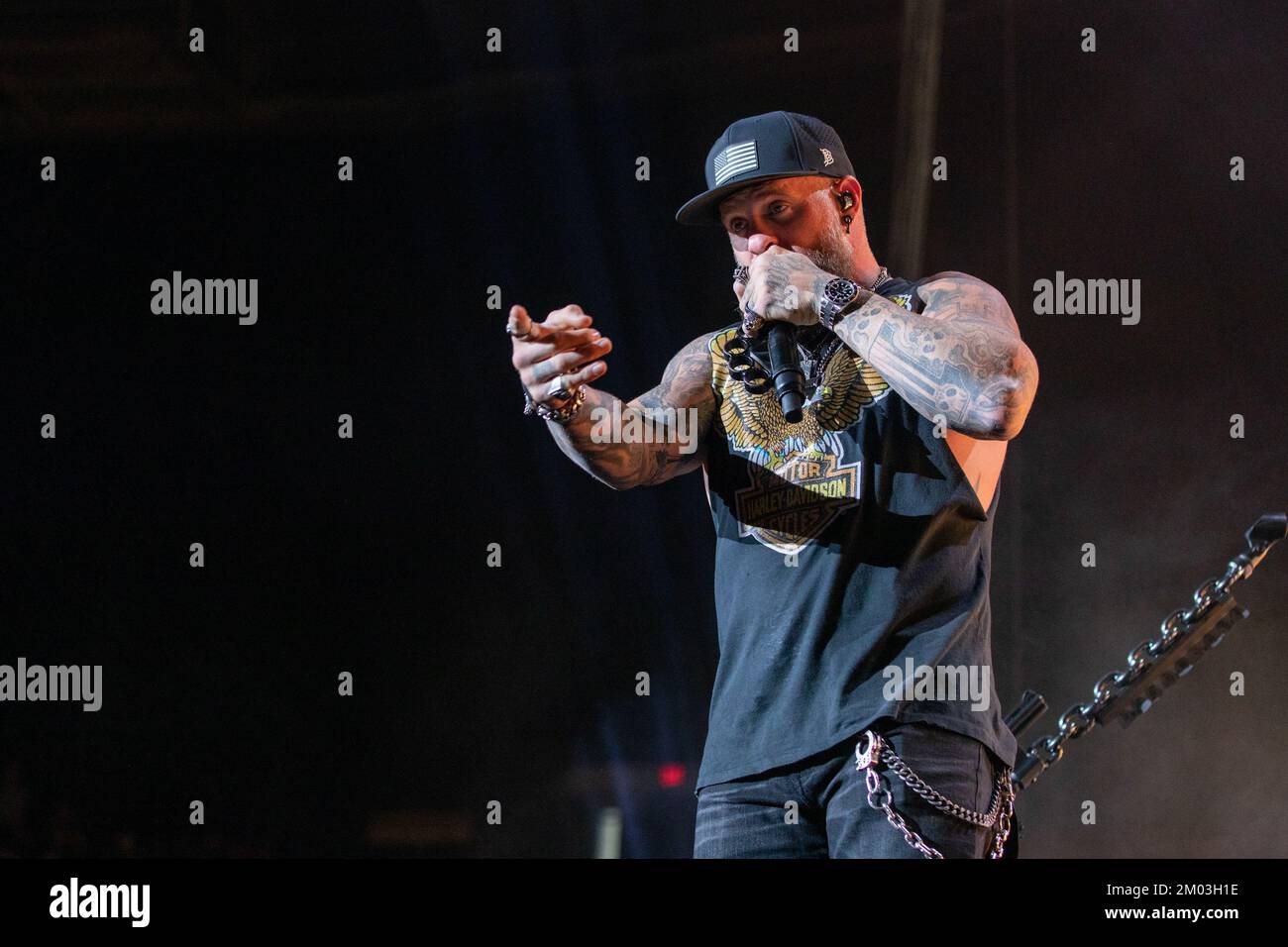 Brantley gilbert 2022 hi-res stock photography and images - Alamy