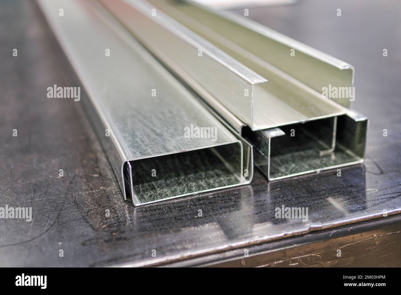 Metal framing stud hi-res stock photography and images - Alamy