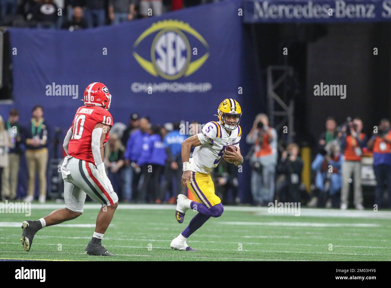 Jamon dumas johnson hi-res stock photography and images - Alamy