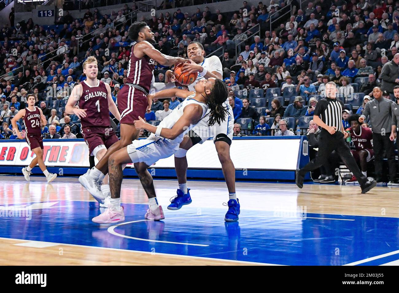 DECEMBER 03, 2022: Southern Illinois Salukis guard Xavier Johnson (10 ...