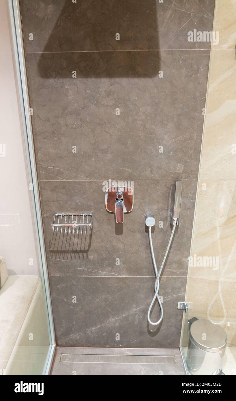 Modern shower room interior in modern luxury hotel Stock Photo - Alamy