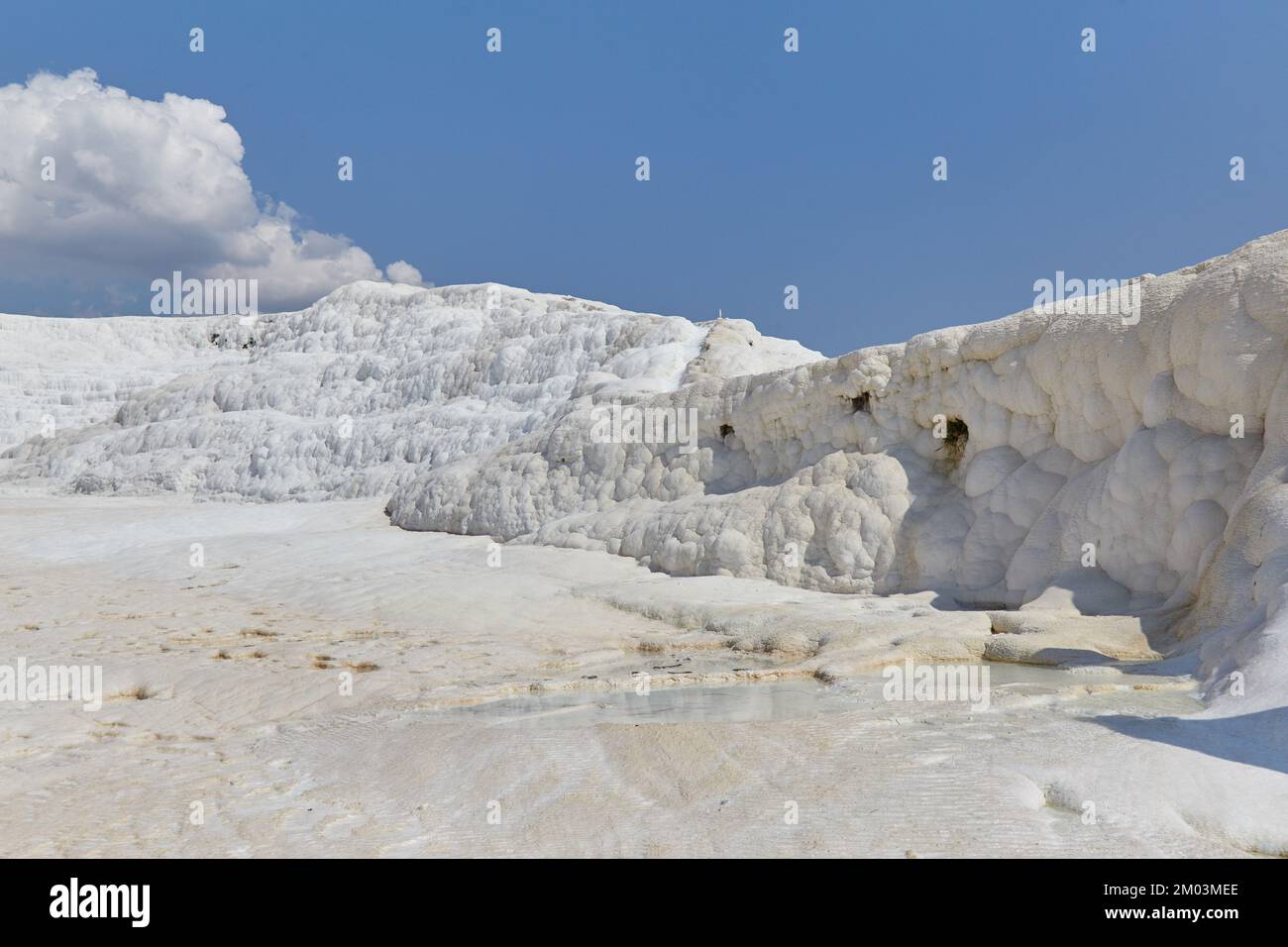 The Stunning Travertine Pools of Pamukkale, Turkey Stock Photo - Alamy