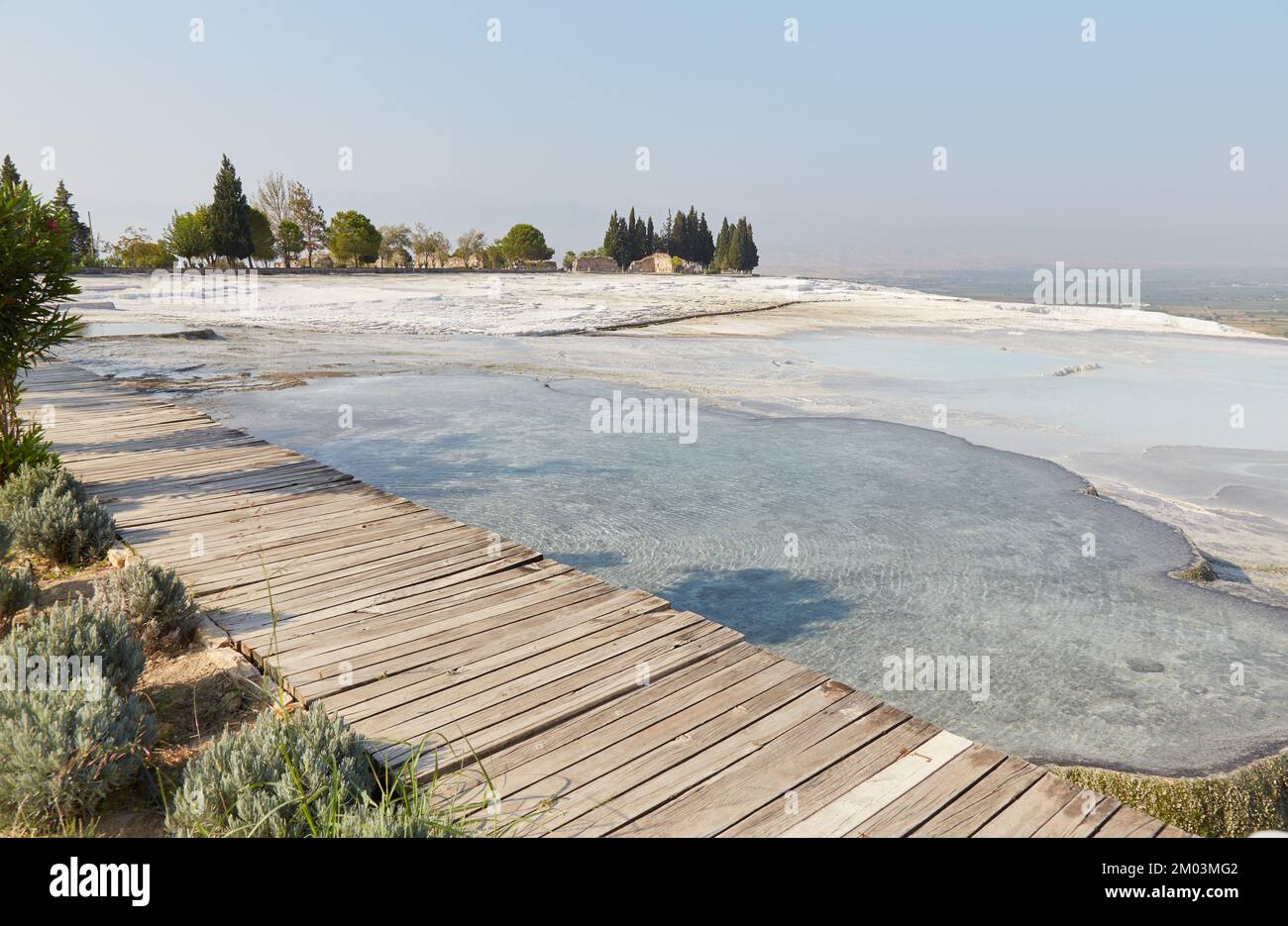 The Stunning Travertine Pools of Pamukkale, Turkey Stock Photo - Alamy