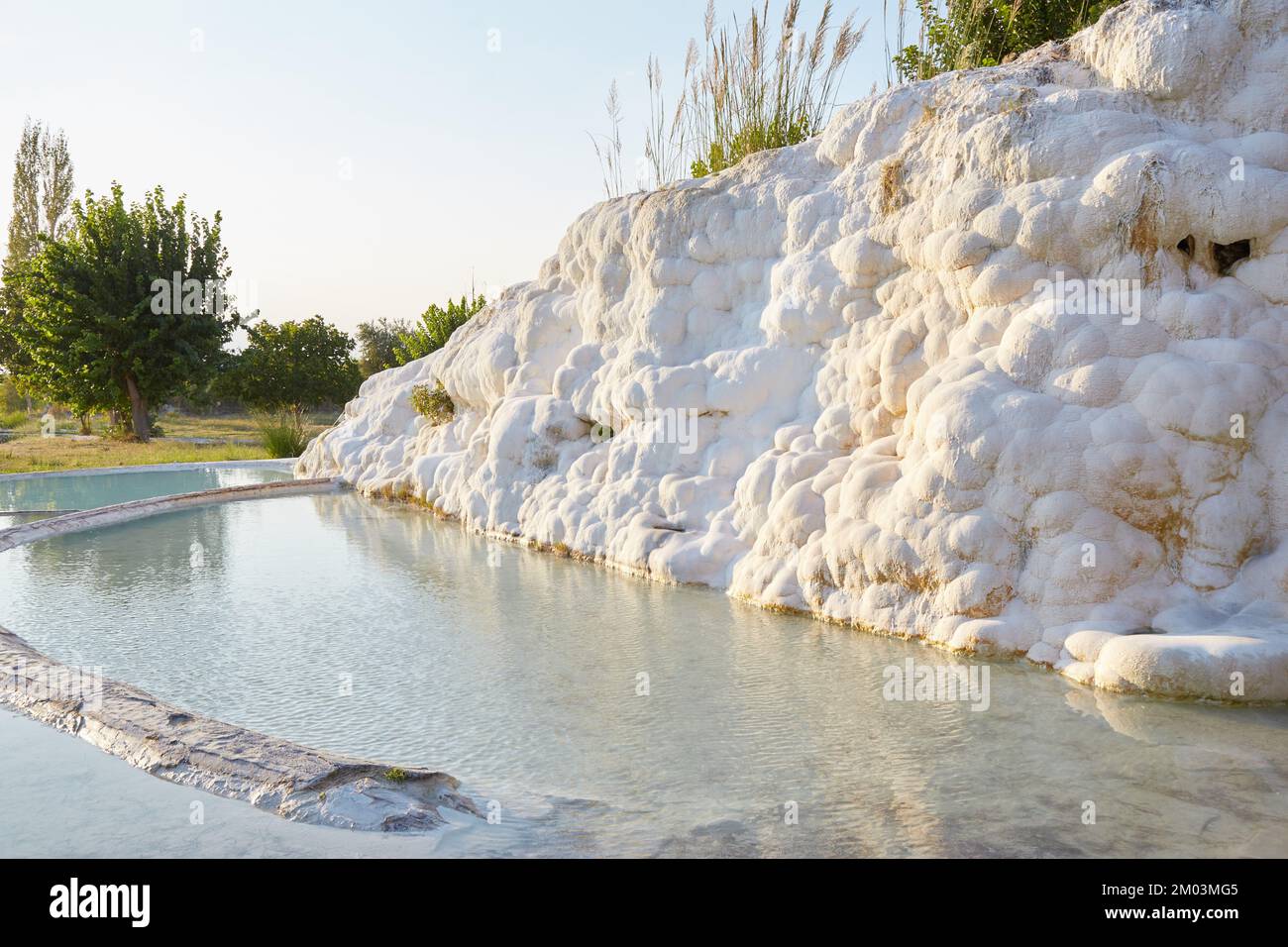 The Stunning Travertine Pools of Pamukkale, Turkey Stock Photo - Alamy