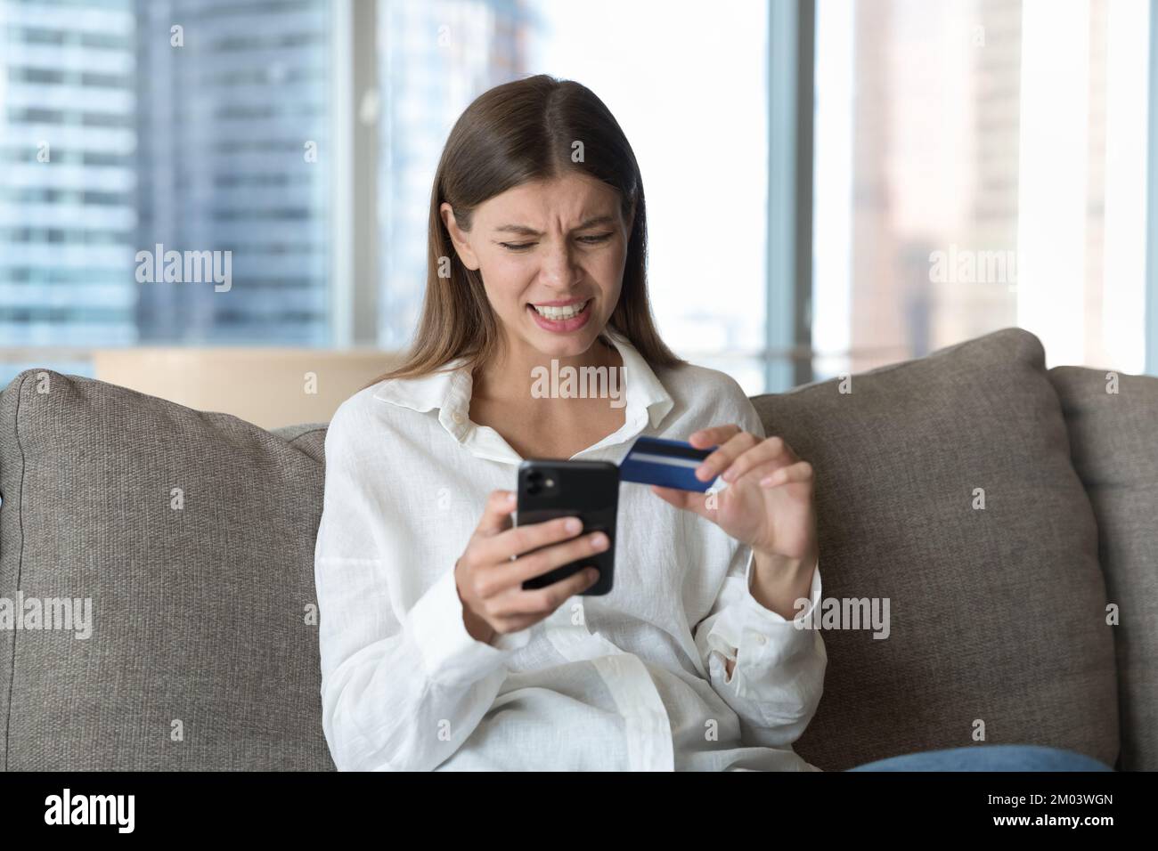 Annoyed shopper hi-res stock photography and images - Alamy