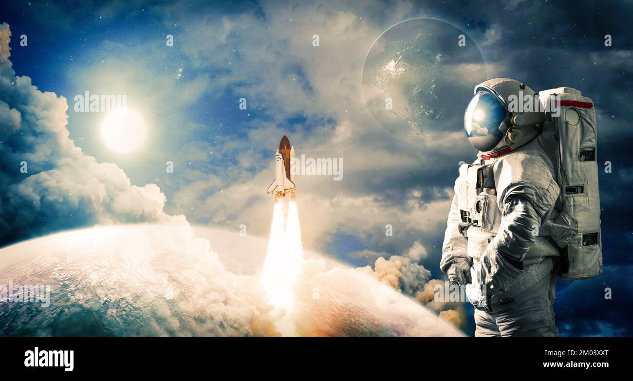 Space rocket ship wallpaper background hi-res stock photography and ...