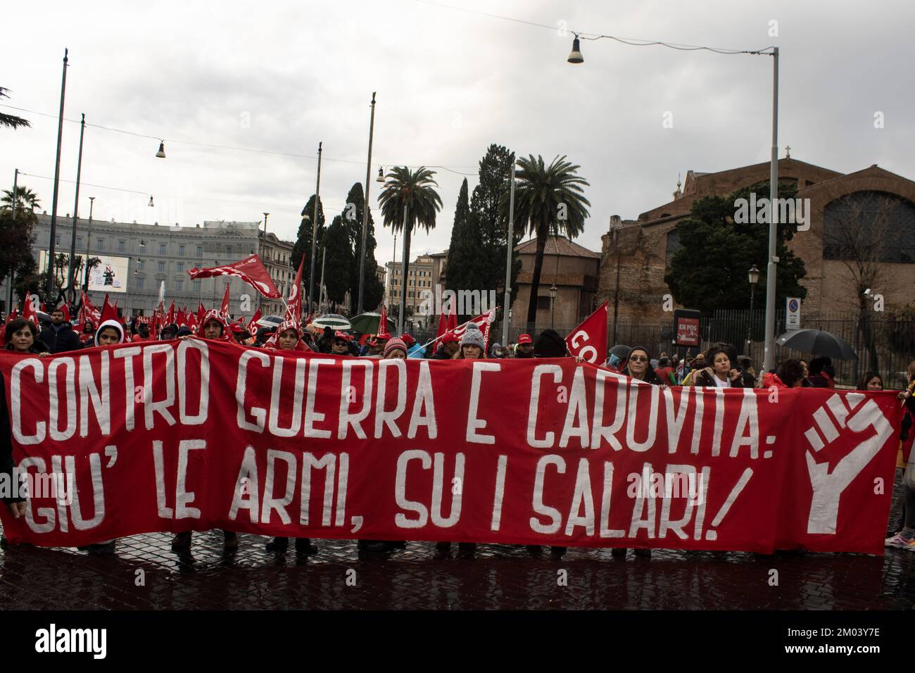 Dingity hi-res stock photography and images - Alamy