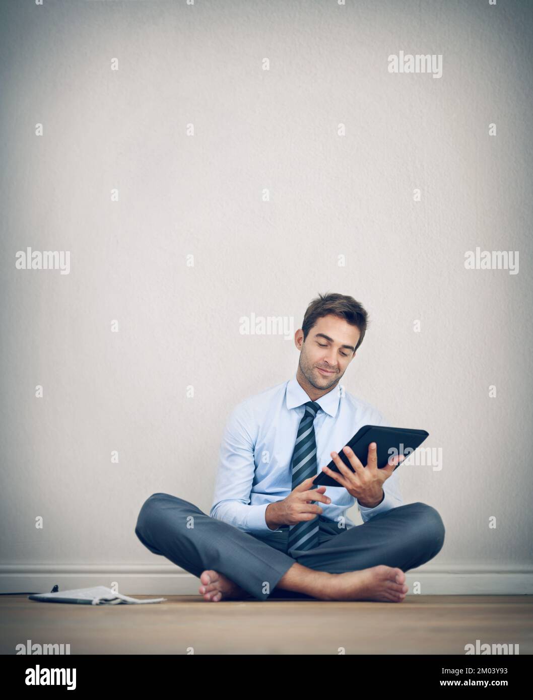 Barefoot business businessmen casual hi-res stock photography and ...