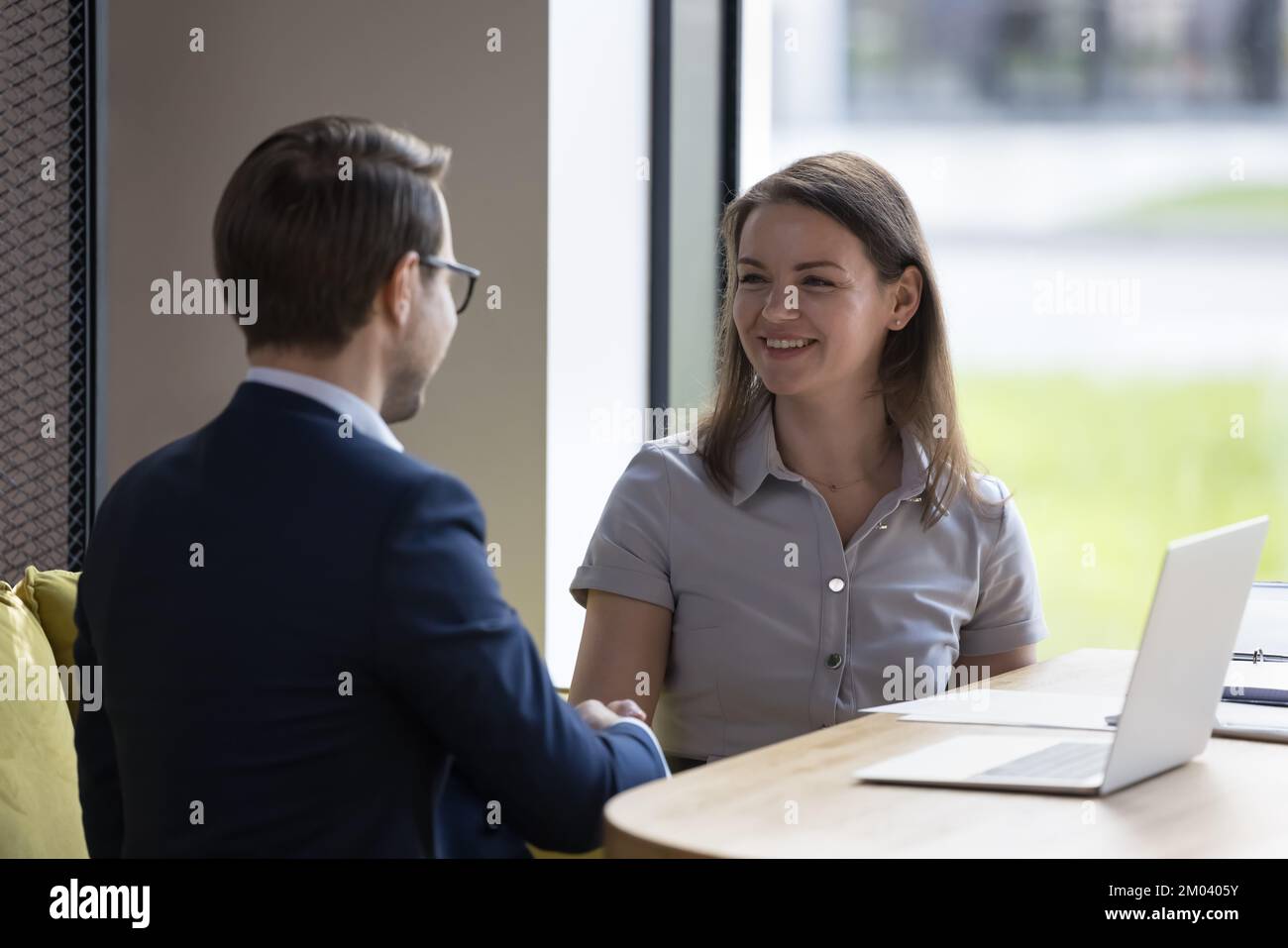 Appreciation broker hi-res stock photography and images - Alamy