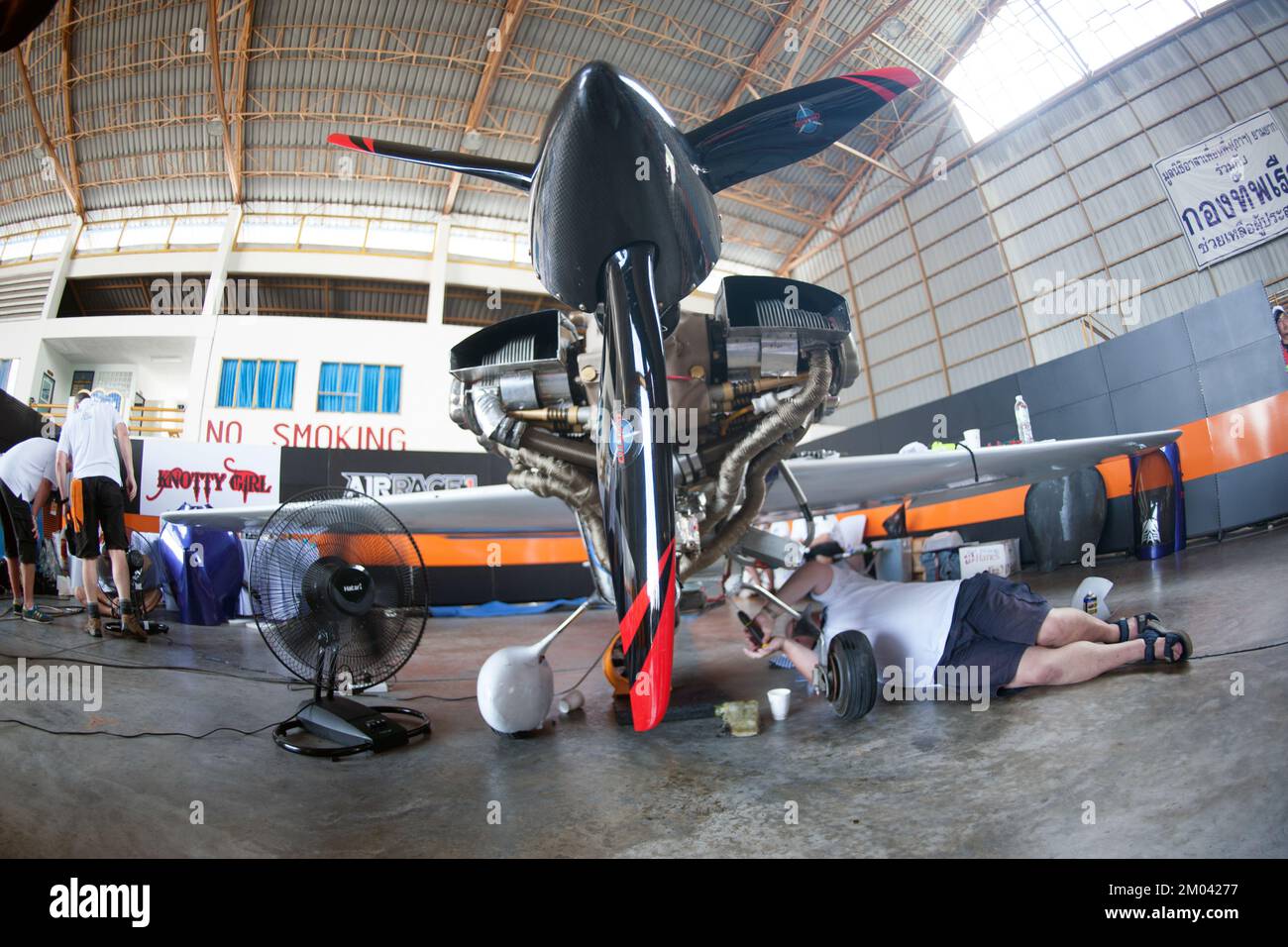 Justin Phillipson is repaired his Aircraft ( Shoestring model ) from ...