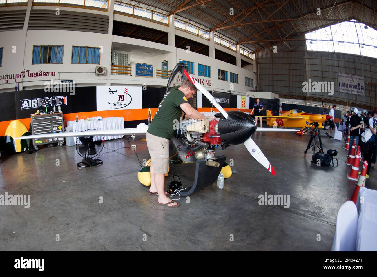 Justin Phillipson is repaired his Aircraft ( Shoestring model ) from ...