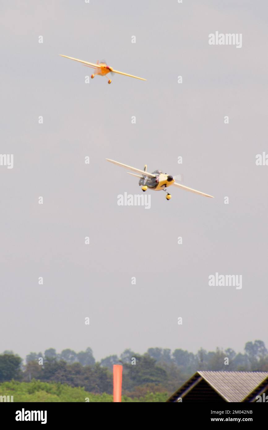 Steve Temple ( USA ) and Justin Phillipson ( USA ) in his Aircraft is ...