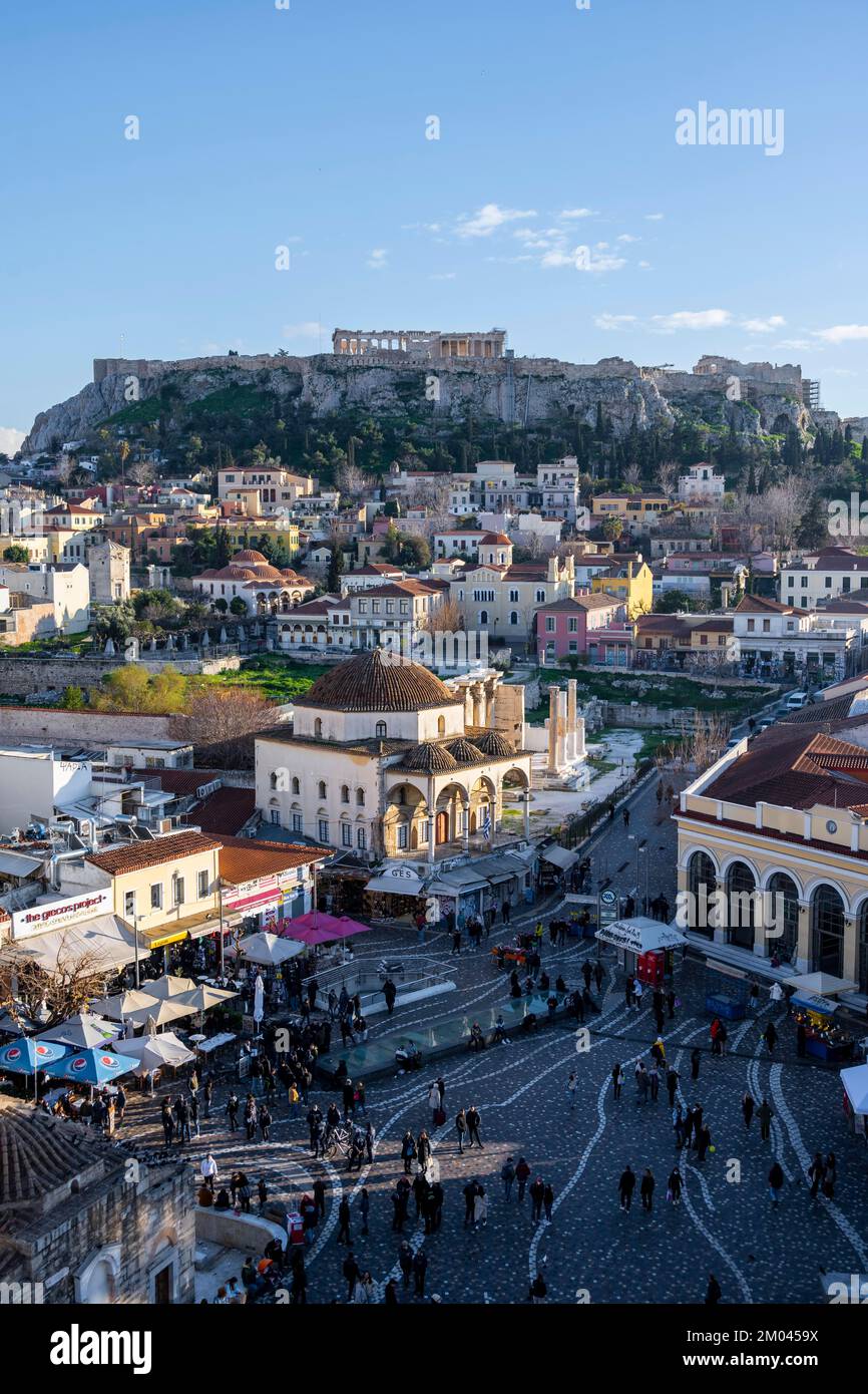 View over the old town of Athens, with Tzisdarakis Mosque and Acropolis ...