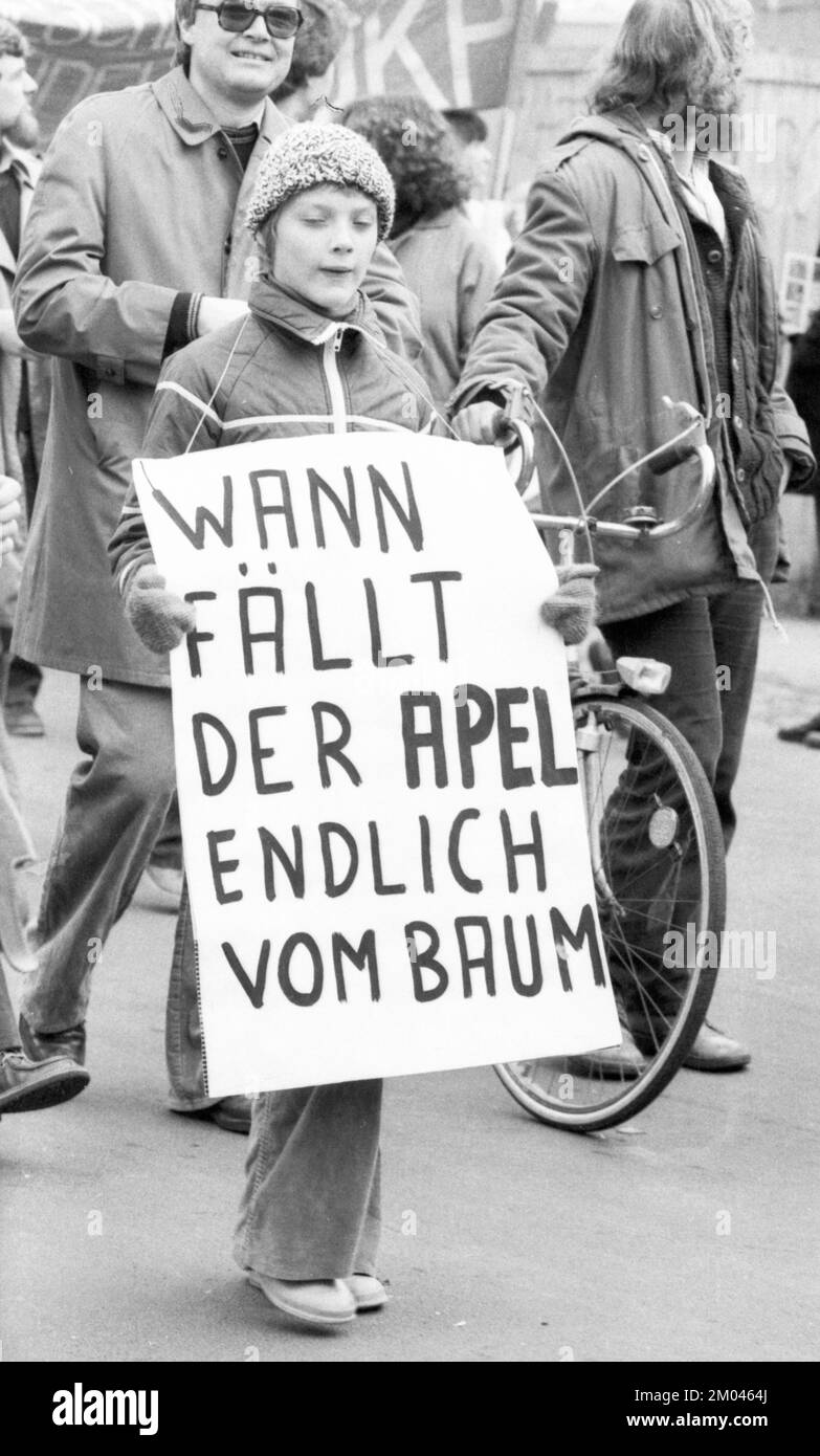 About 8, 000 young people, students and schoolchildren demonstrated ...