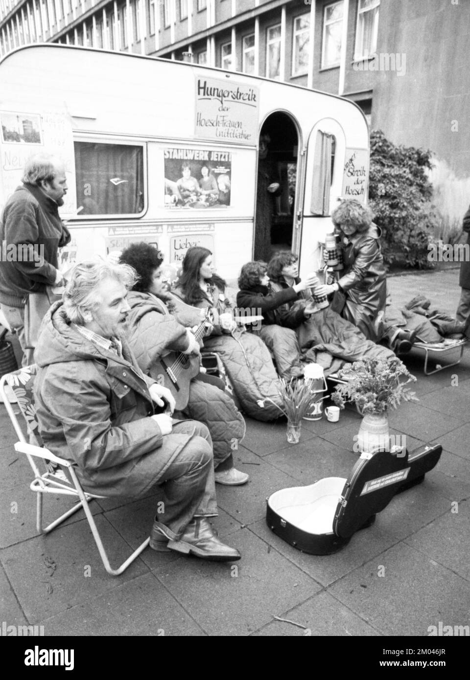 Female steelworkers hi-res stock photography and images - Alamy