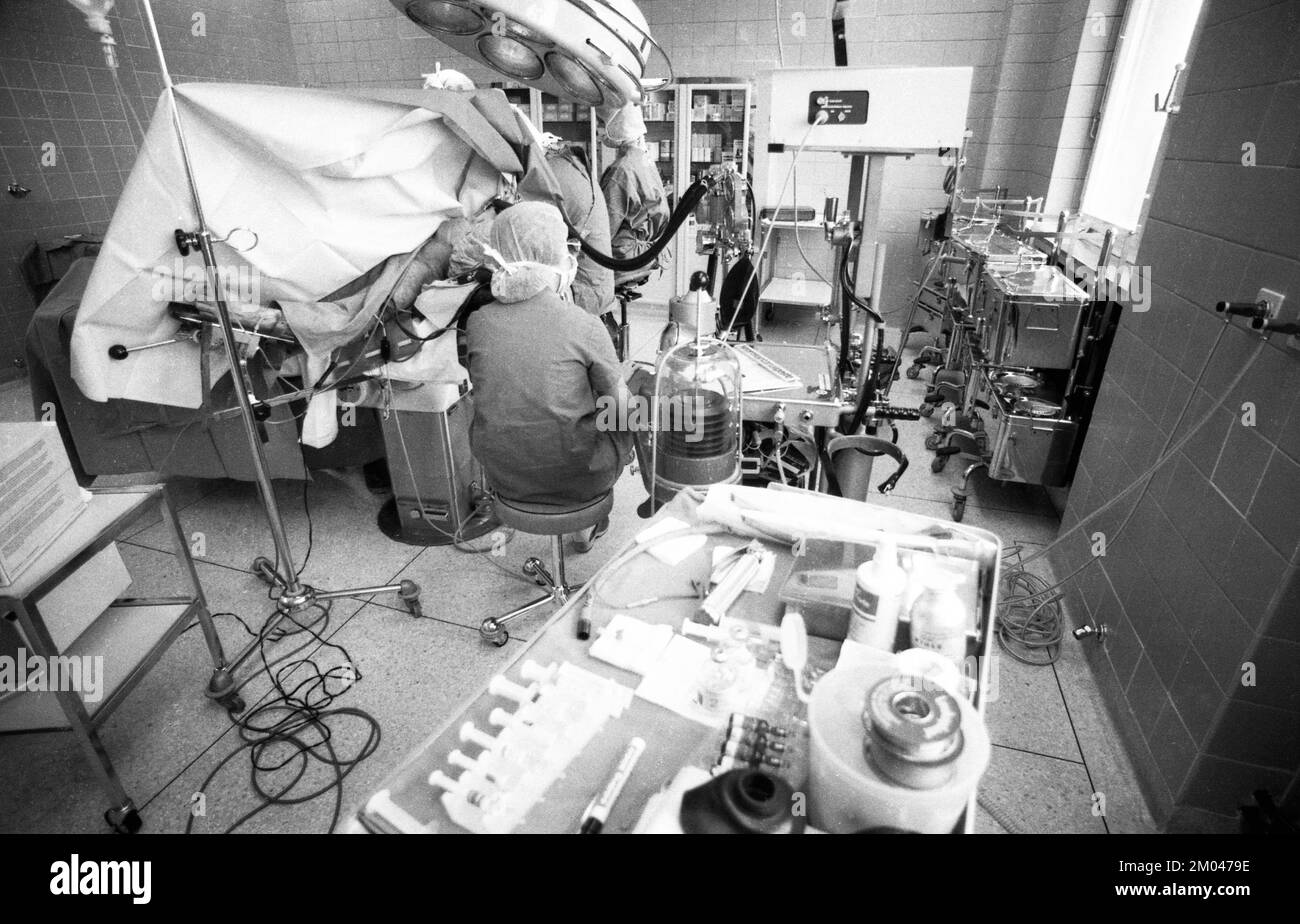 Everyday life at the General Hospital in October 1981, Germany, Europe ...
