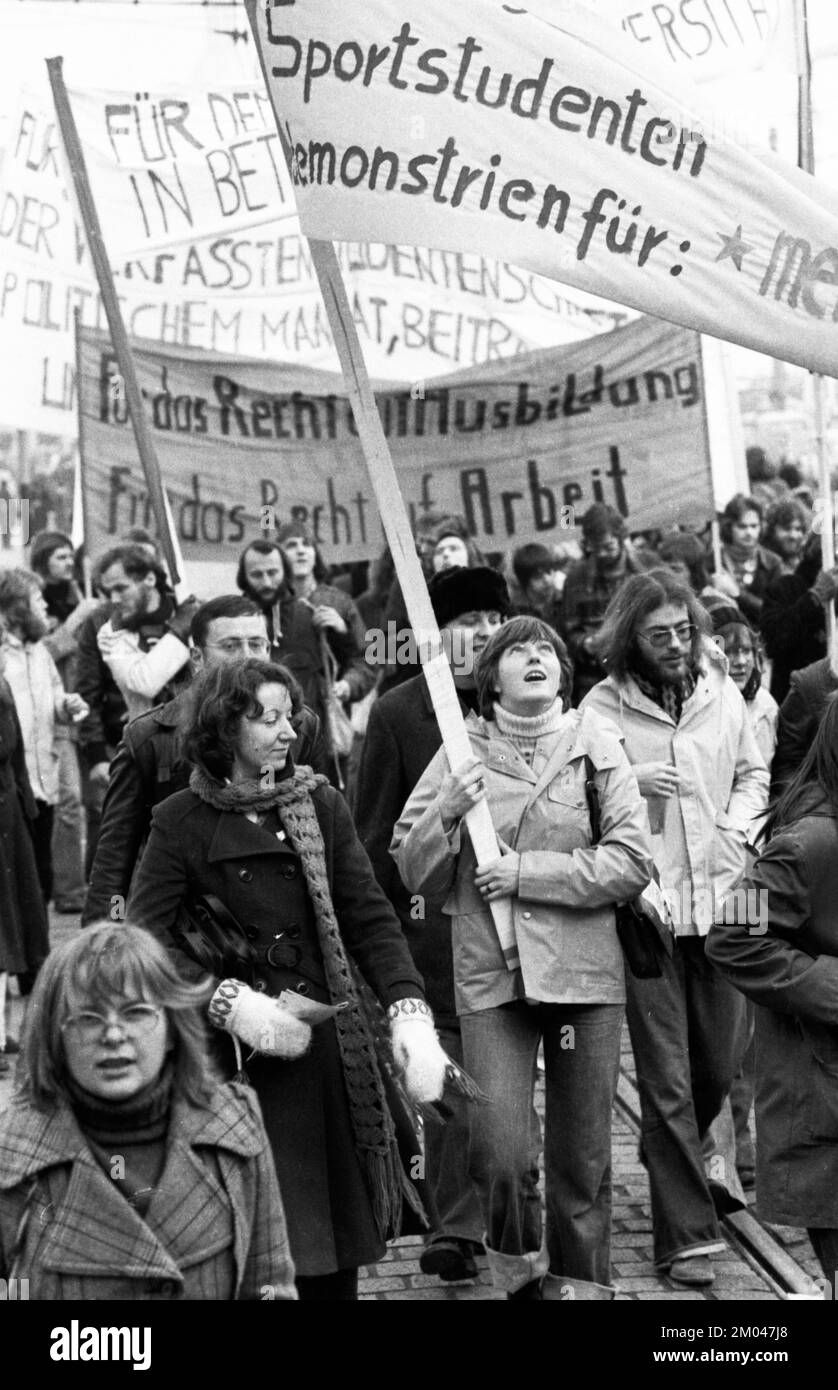 Called for by the German Trade Union Confederation (DGB), many ...