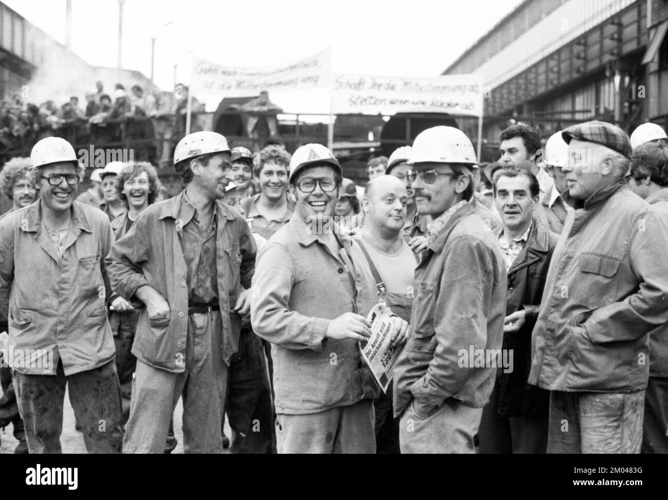 Warning strike at Thyssen by IG Metall to preserve co-determination on ...