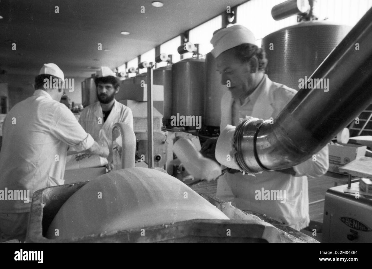 The work of the Westmilch dairy in the production of butter on 28.05. ...