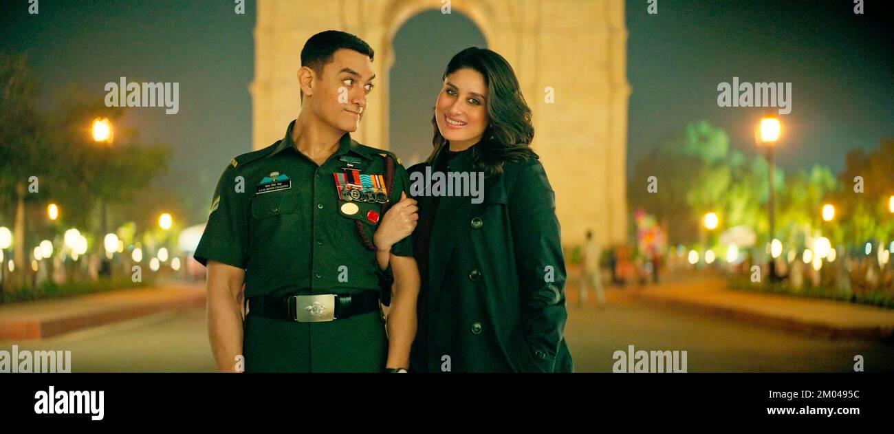 AAMIR KHAN and KAREENA KAPOOR in LAAL SINGH CHADDHA (2022), directed by ...