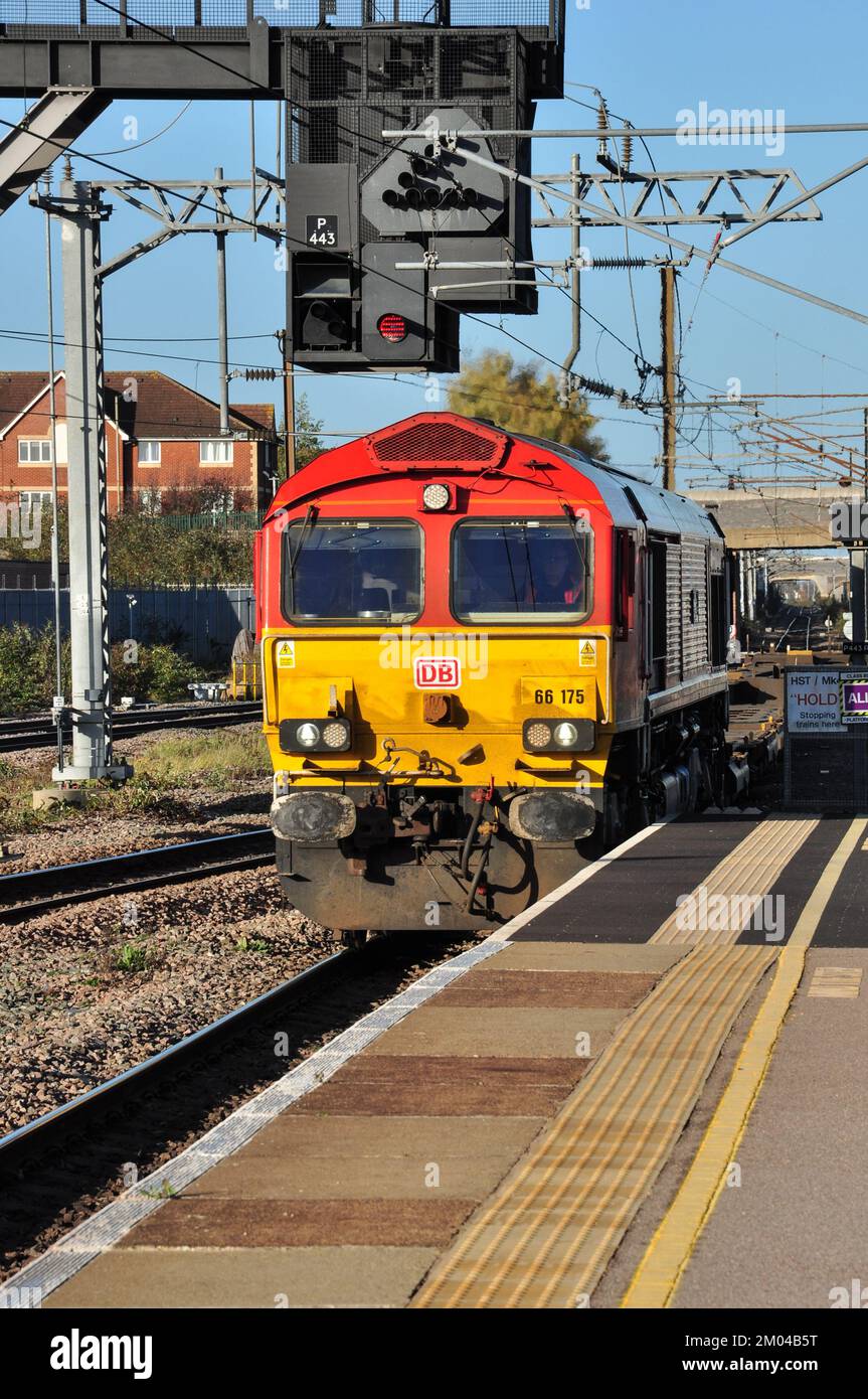Db rail diesel loco hi-res stock photography and images - Alamy