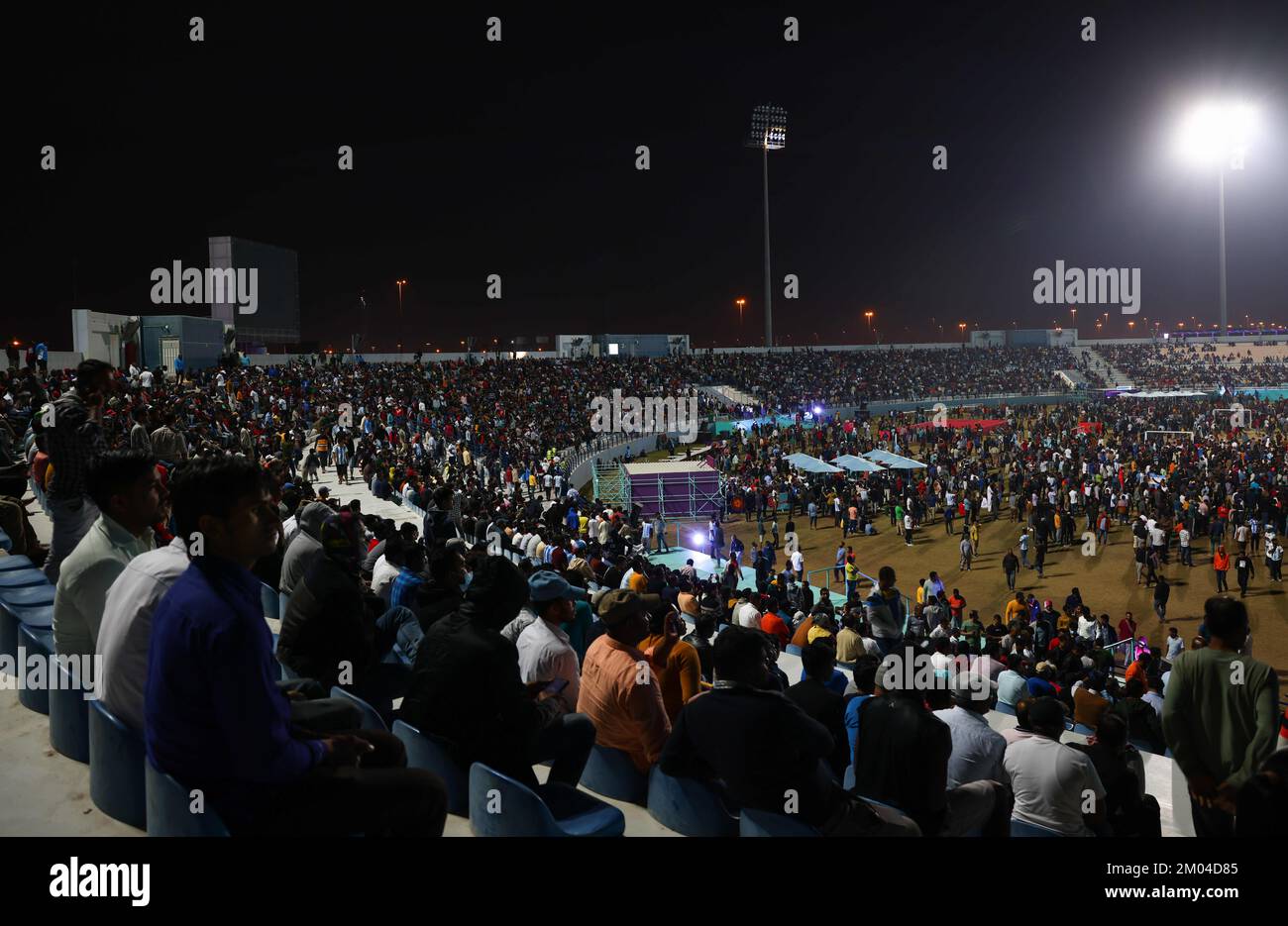 Doha, Qatar. 03rd Dec, 2022. Workers, mainly from India, Bangladesh ...