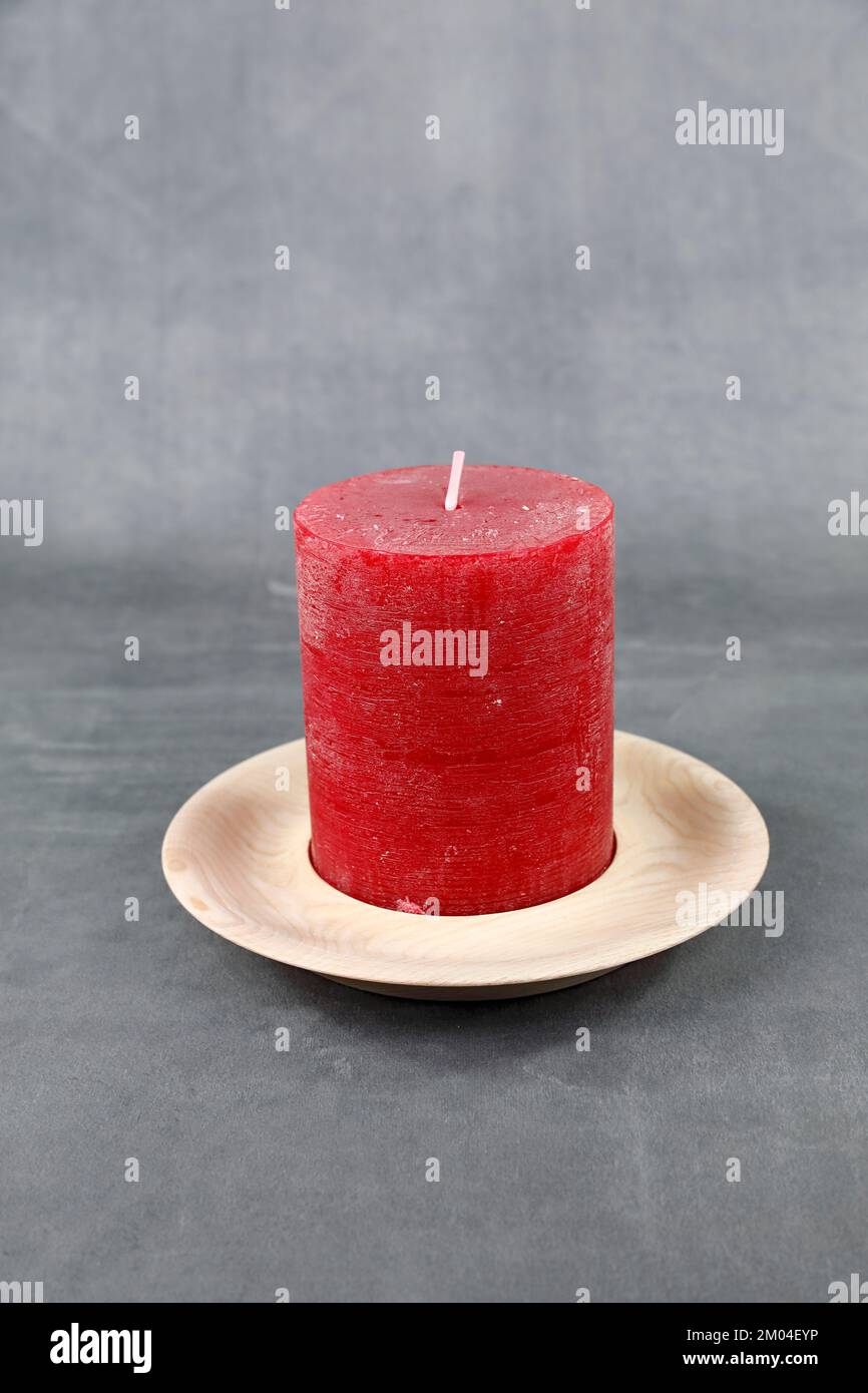 Decorative plate candle hi-res stock photography and images - Alamy