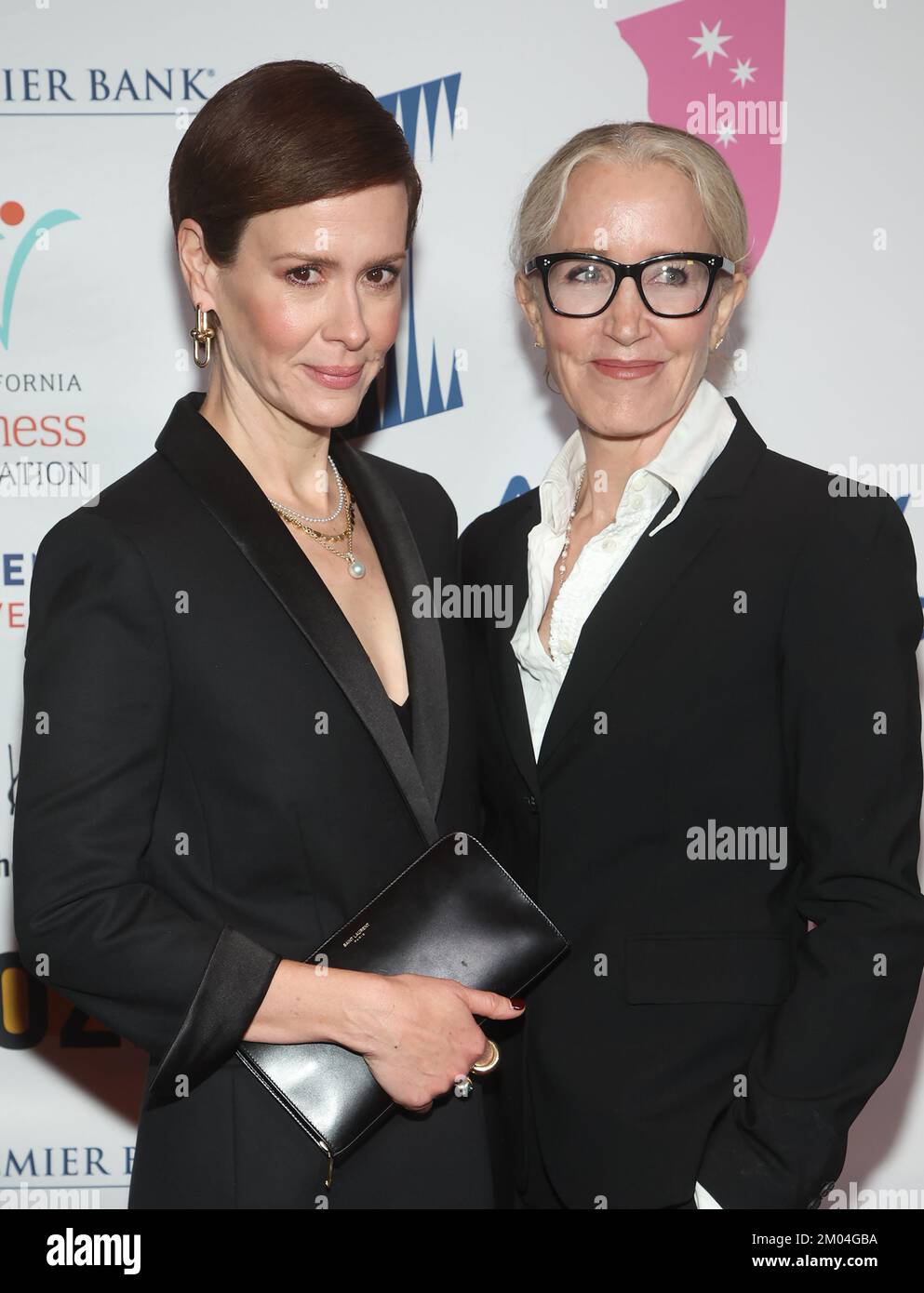 3 December 2022 -Los Angeles, California - Sarah Paulson, Felicity ...