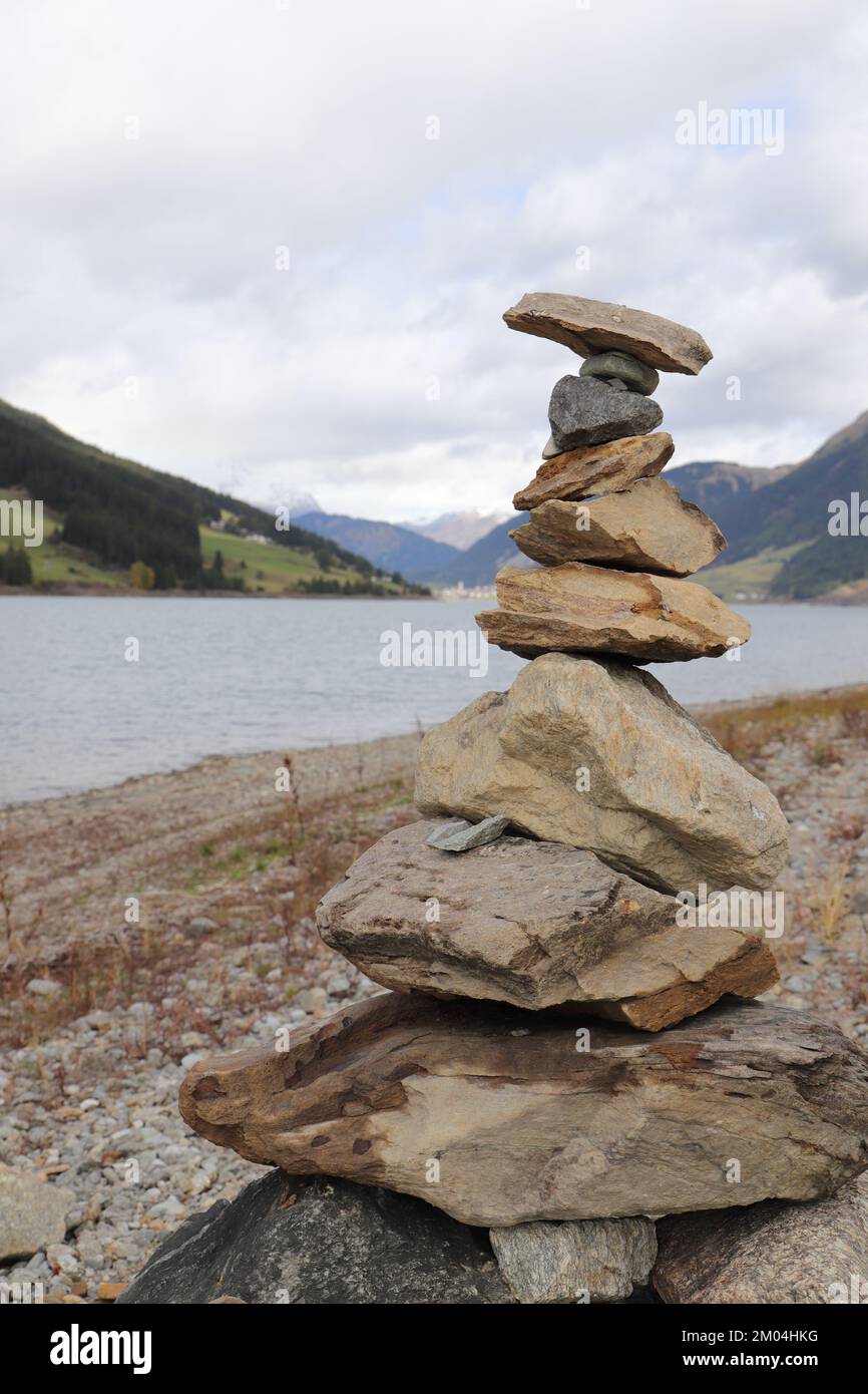 Reservoir zen hi-res stock photography and images - Alamy